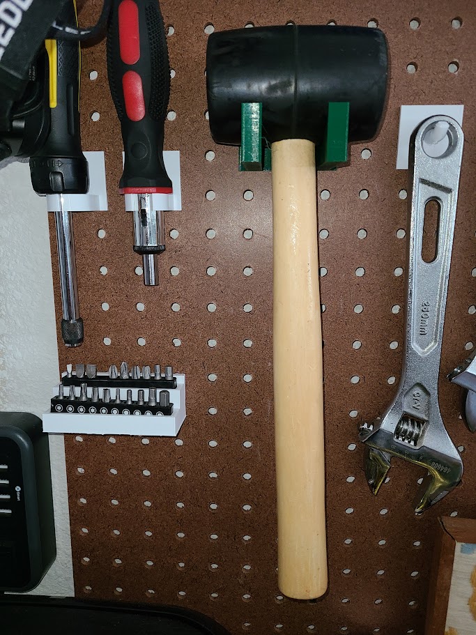 Pegboard Rubber Mallet Mount by Sam | Download free STL model ...