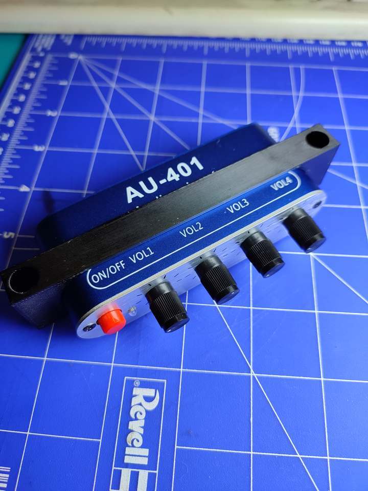 Audio Mixer AU-401 under table holder by Pedja | Download free STL ...