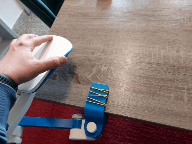 Ergonomic Armrest with Tool Holder par Filip Safran | Téléchargez ...