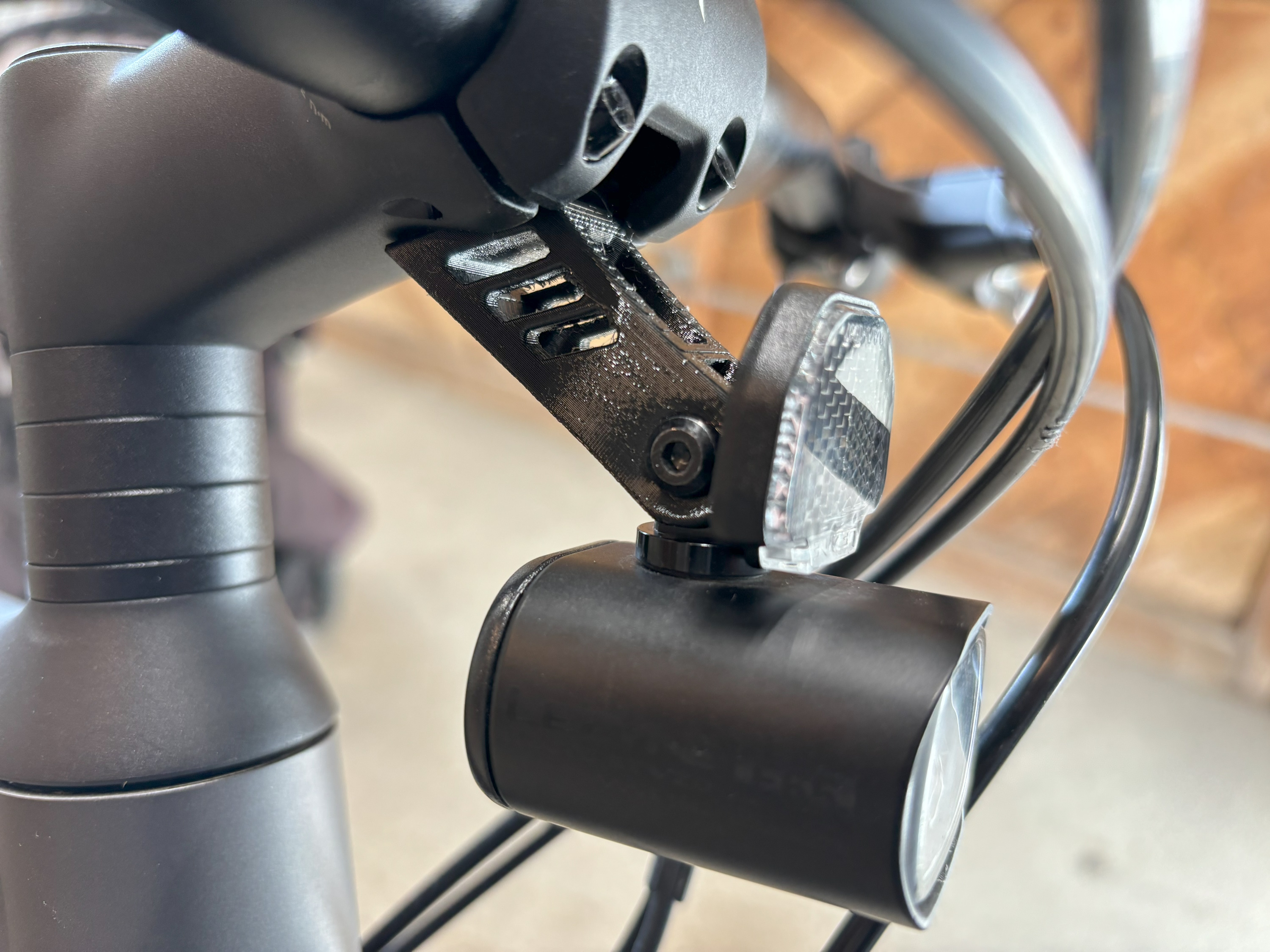 Handlebar light bracket for Specialized Turbo Vado SL by Einar ...