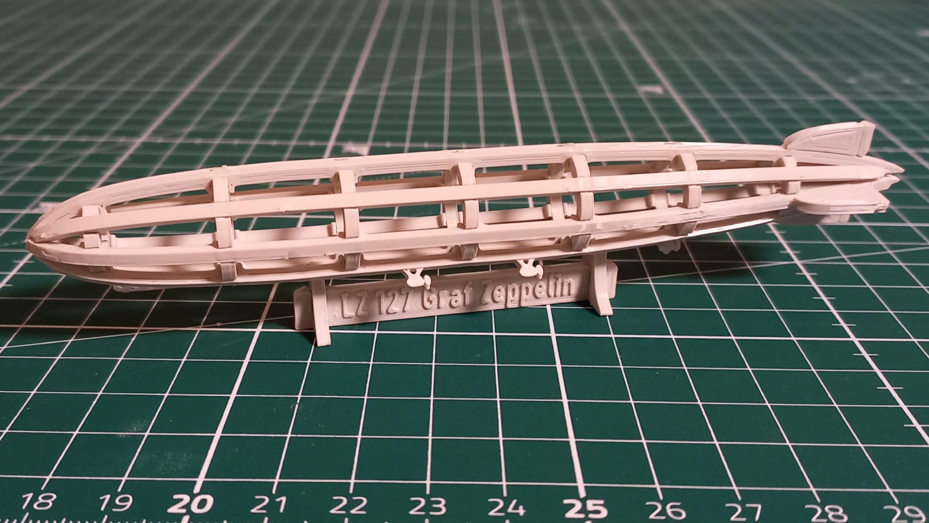 LZ 127 Graf Zeppelin Kit Card por BowdenBuilder | Descargar modelo STL ...