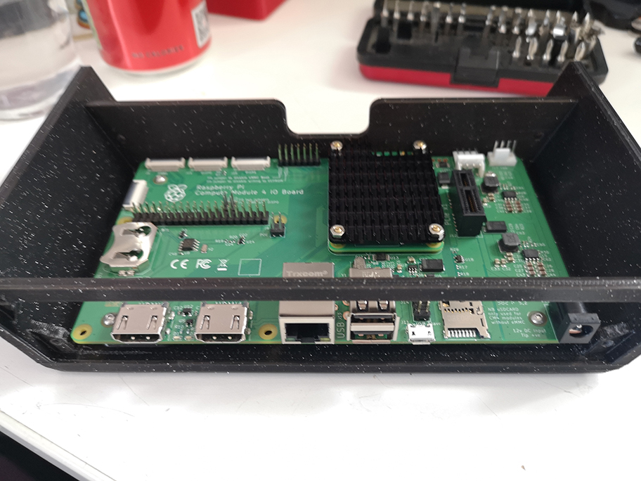 Retro console case combo for Raspberry Pi 4/CM4 by Mark_McQ ...