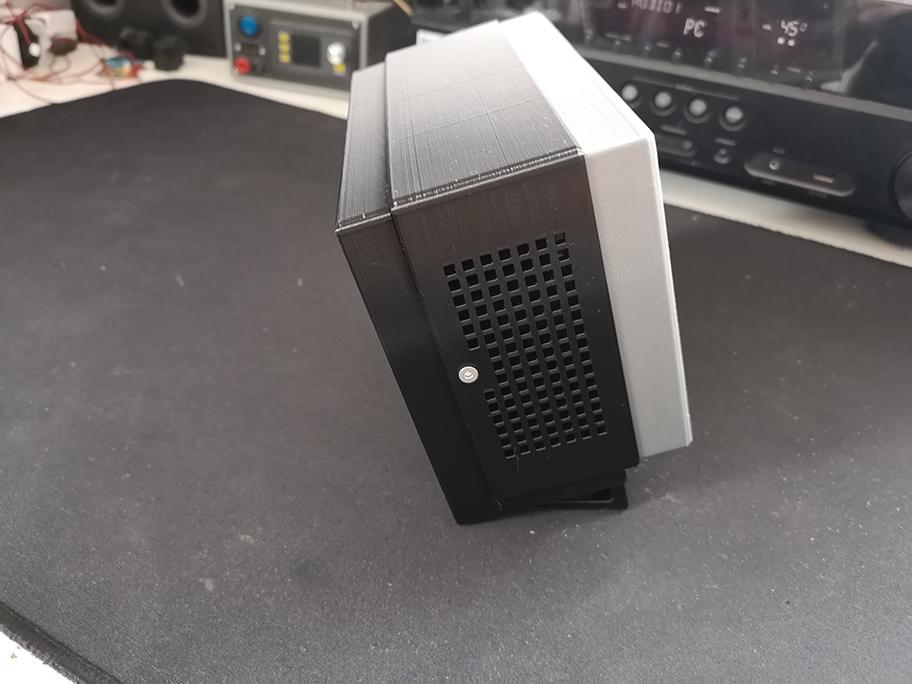 Retro console case combo for Raspberry Pi 4/CM4 by Mark_McQ ...