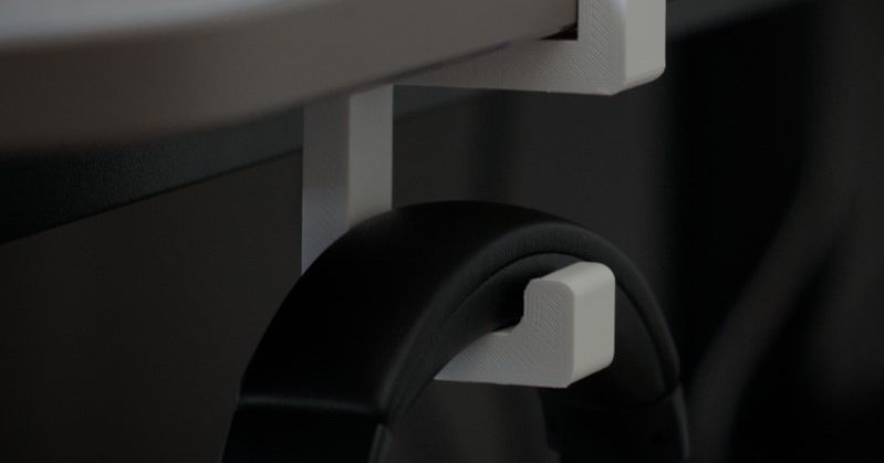 Under-Desk Hook par maker-tgin | Téléchargez gratuitement un modèle STL ...