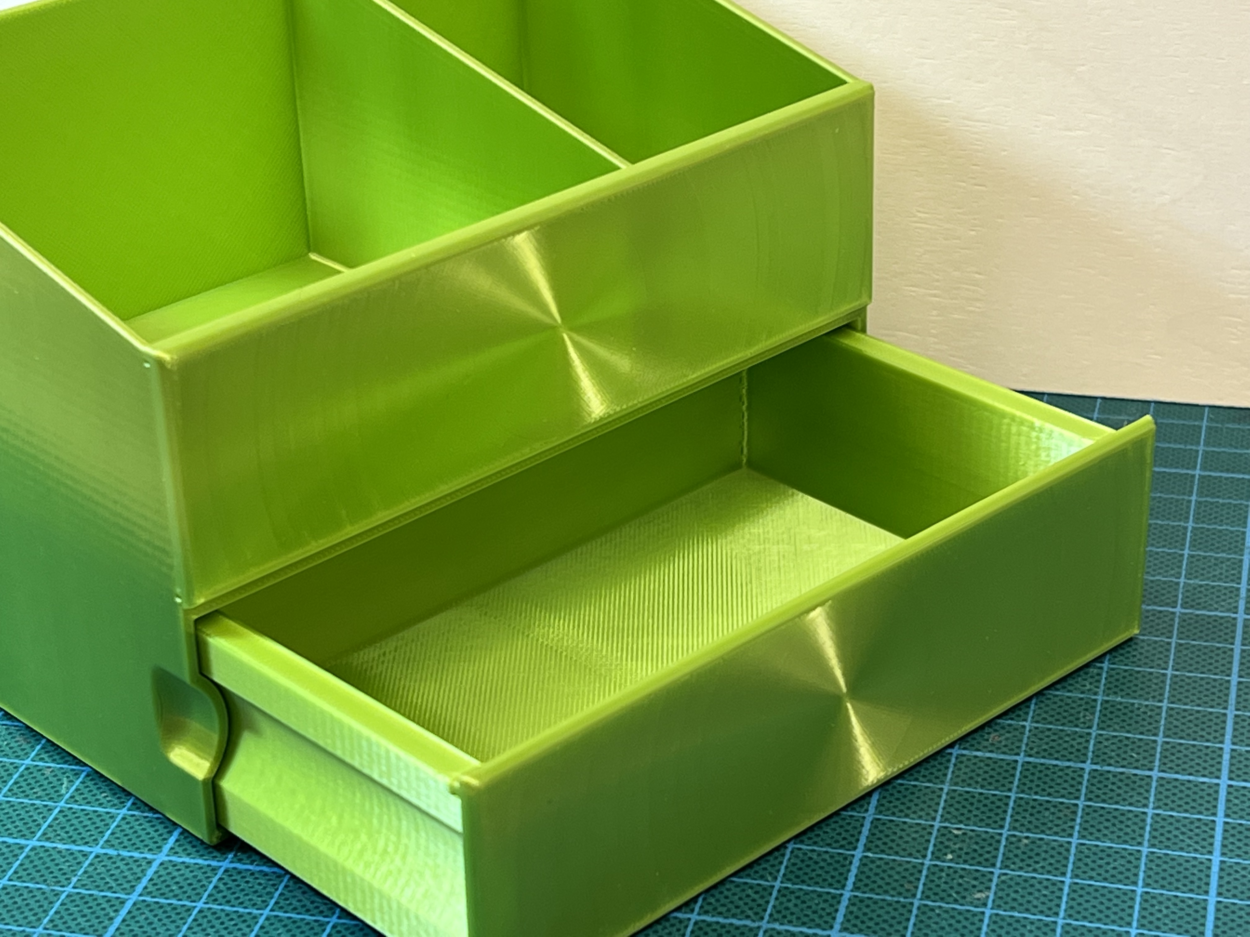 Organizer Box with Drawer in 3 Sizes by Metikumi | Download free STL ...