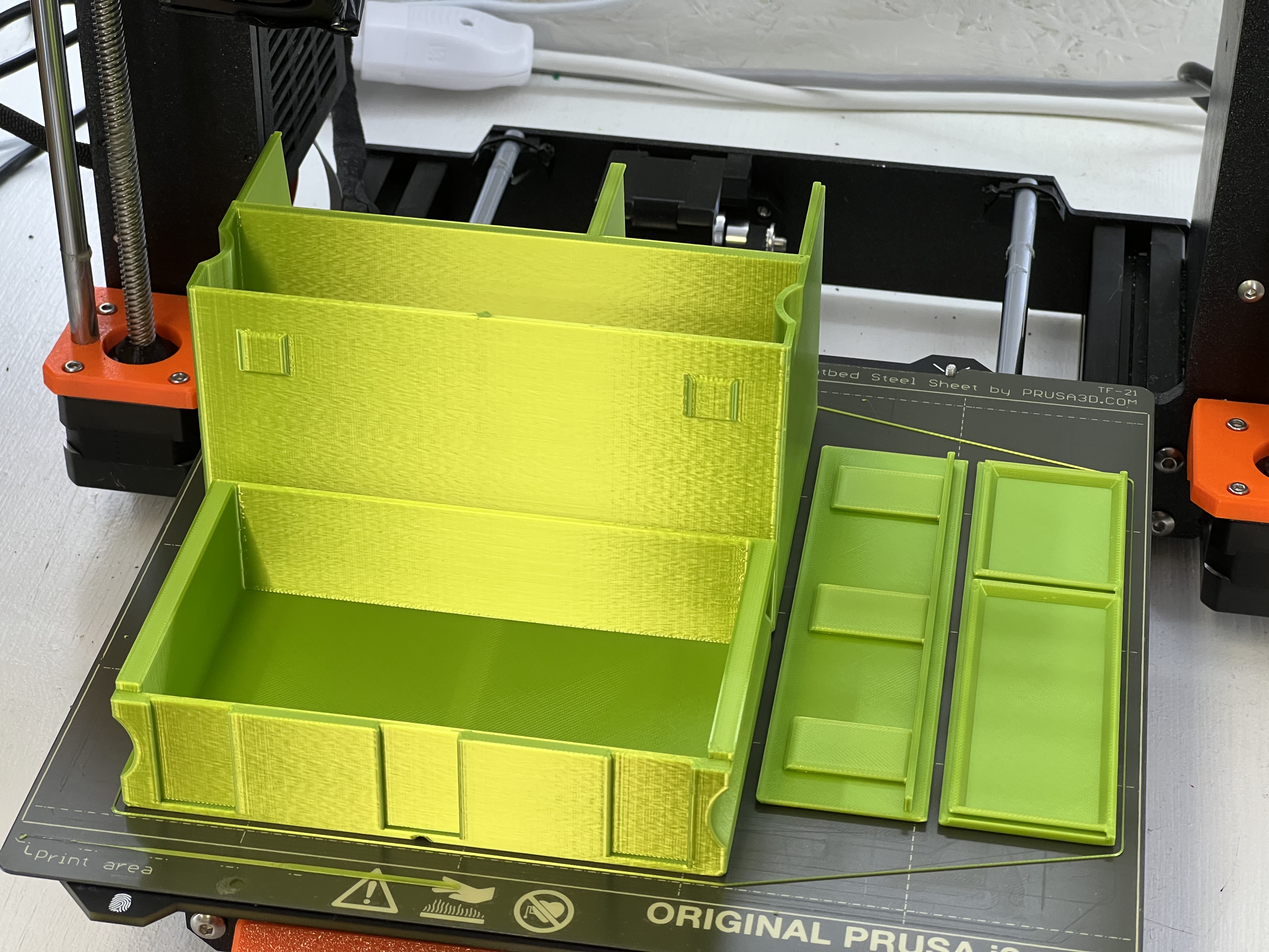 Organizer Box with Drawer in 3 Sizes by Metikumi | Download free STL ...
