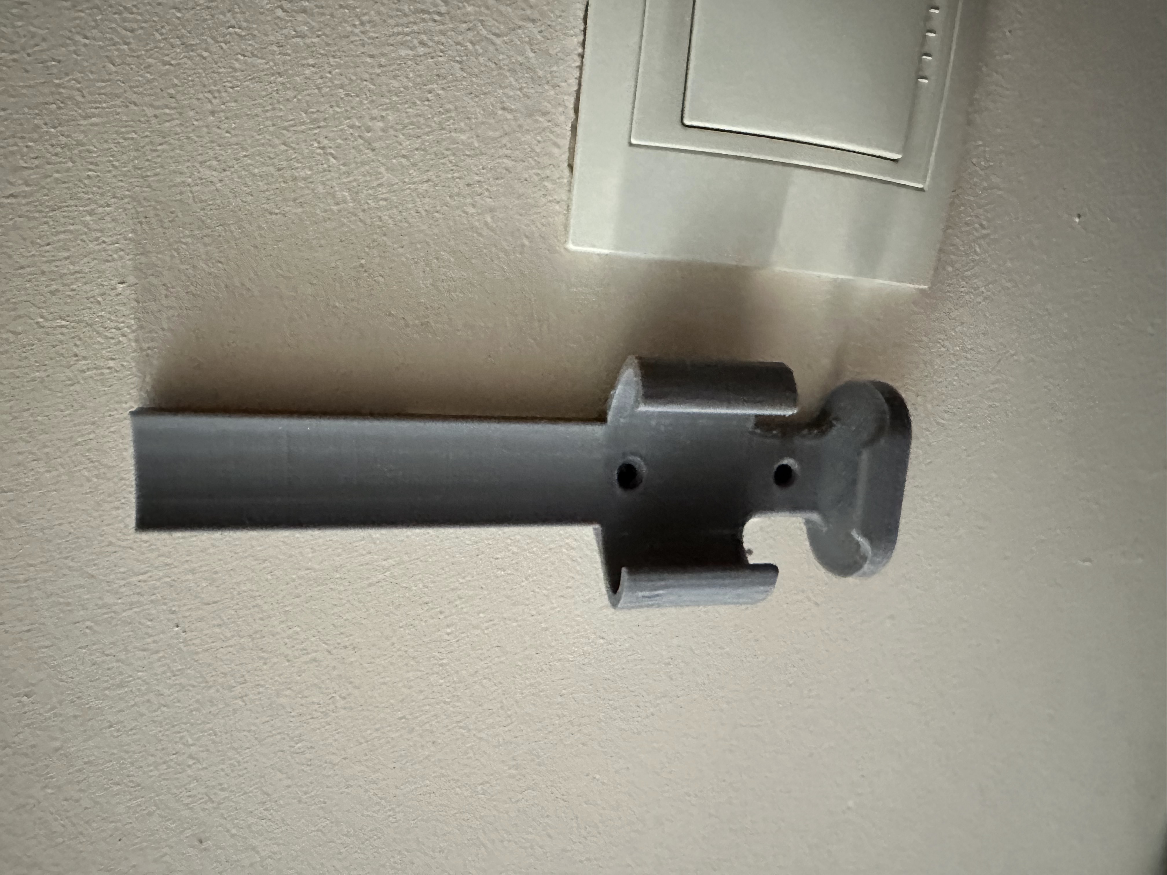 Remote wall holder by Ferni_zgz | Download free STL model | Printables.com