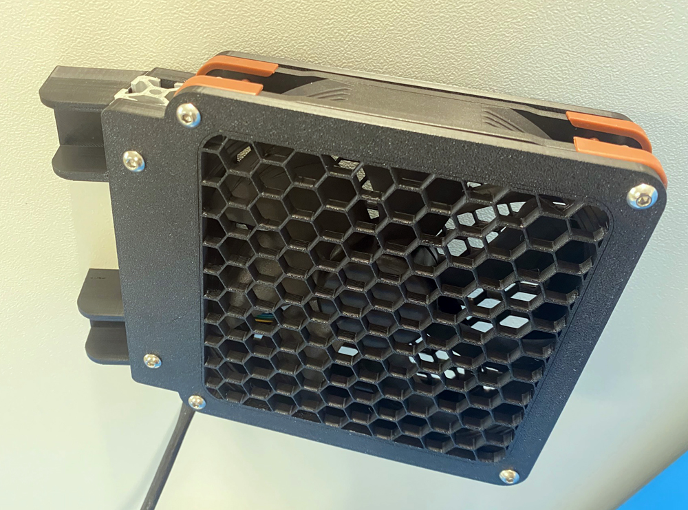 NOCTUA fan holder with fan-gard and magnetic stand by MAKERTEAM ...
