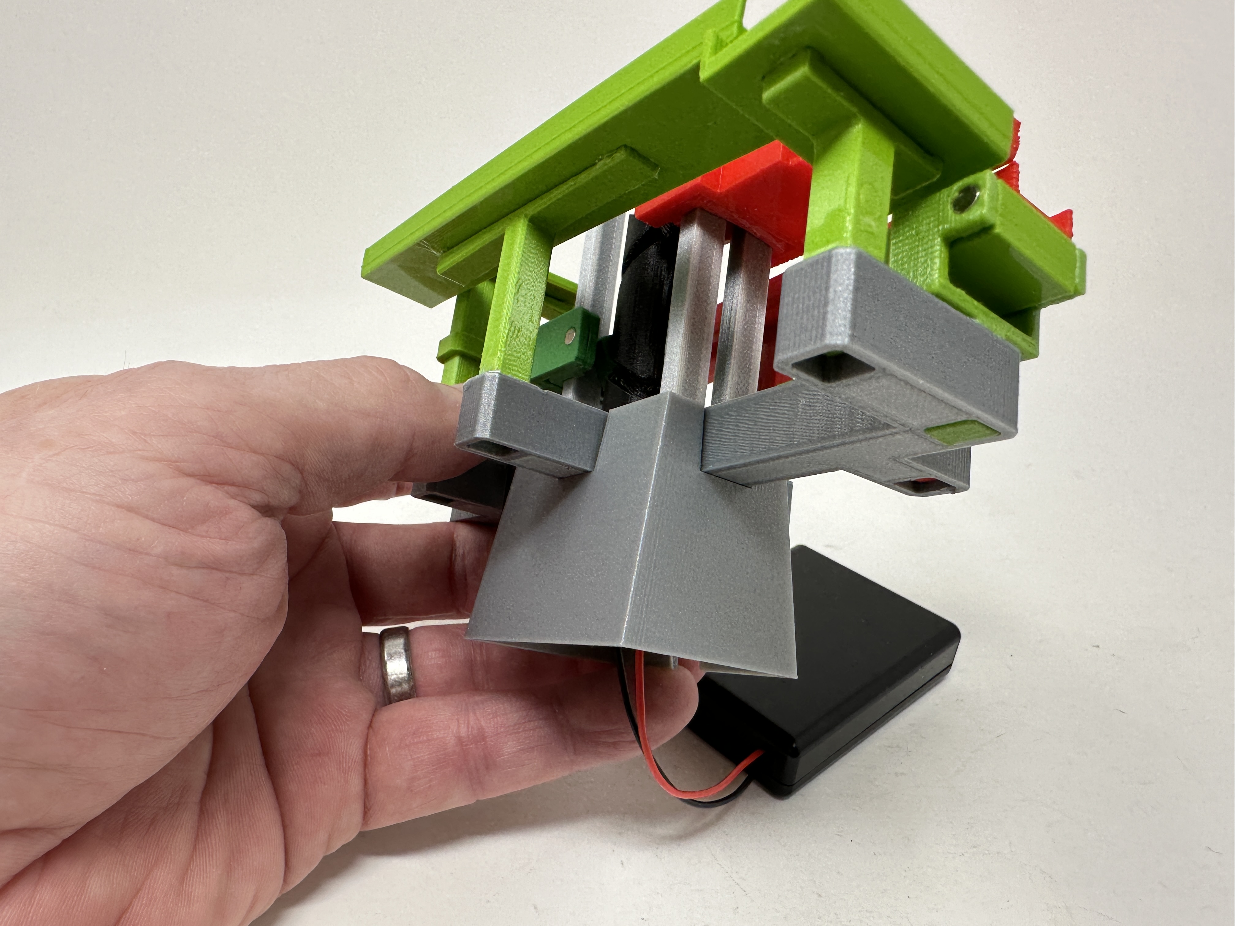Marblevator, Self Reversing Screw Lift. by gzumwalt | Download free STL ...