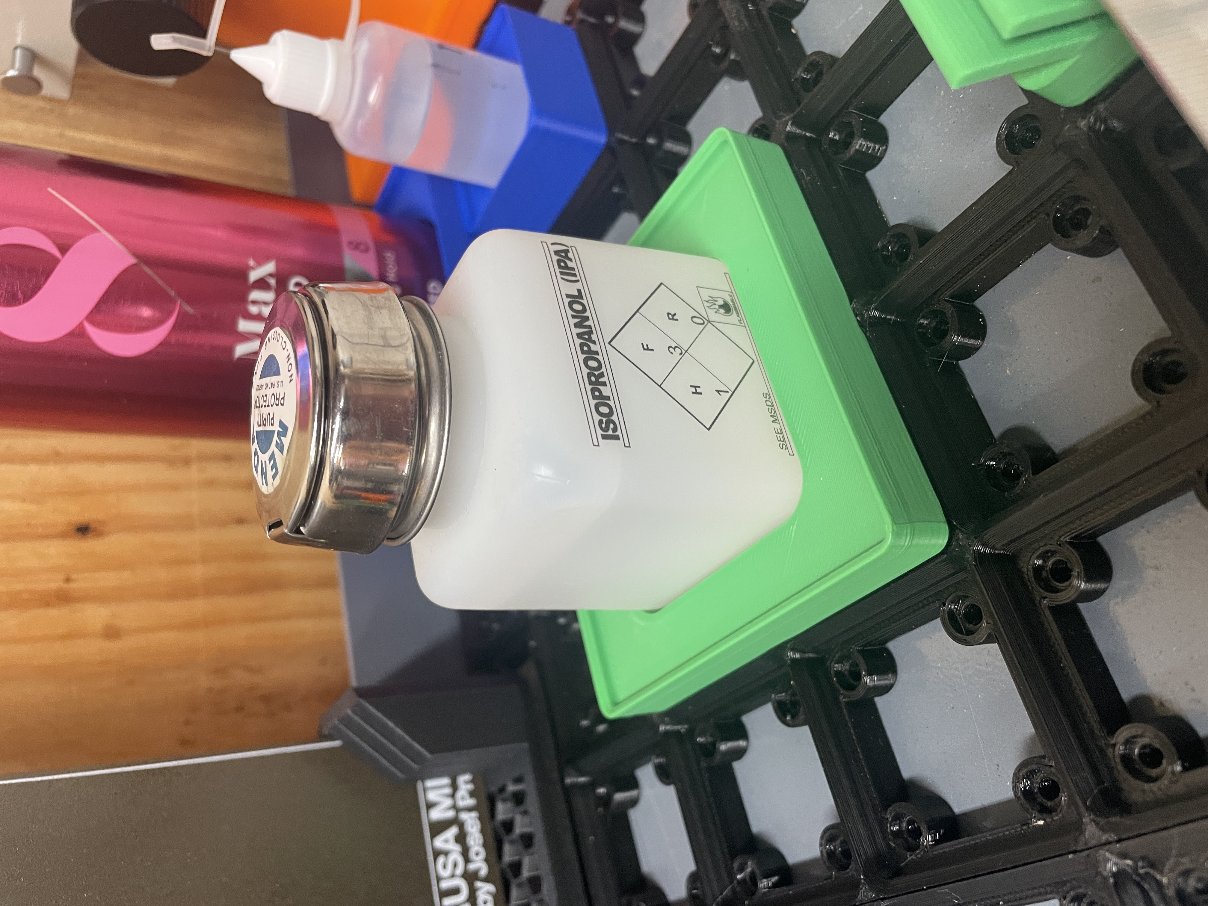 Gridfinity mount for Menda Isoprophol Alcohol pump bottle by Douglas ...