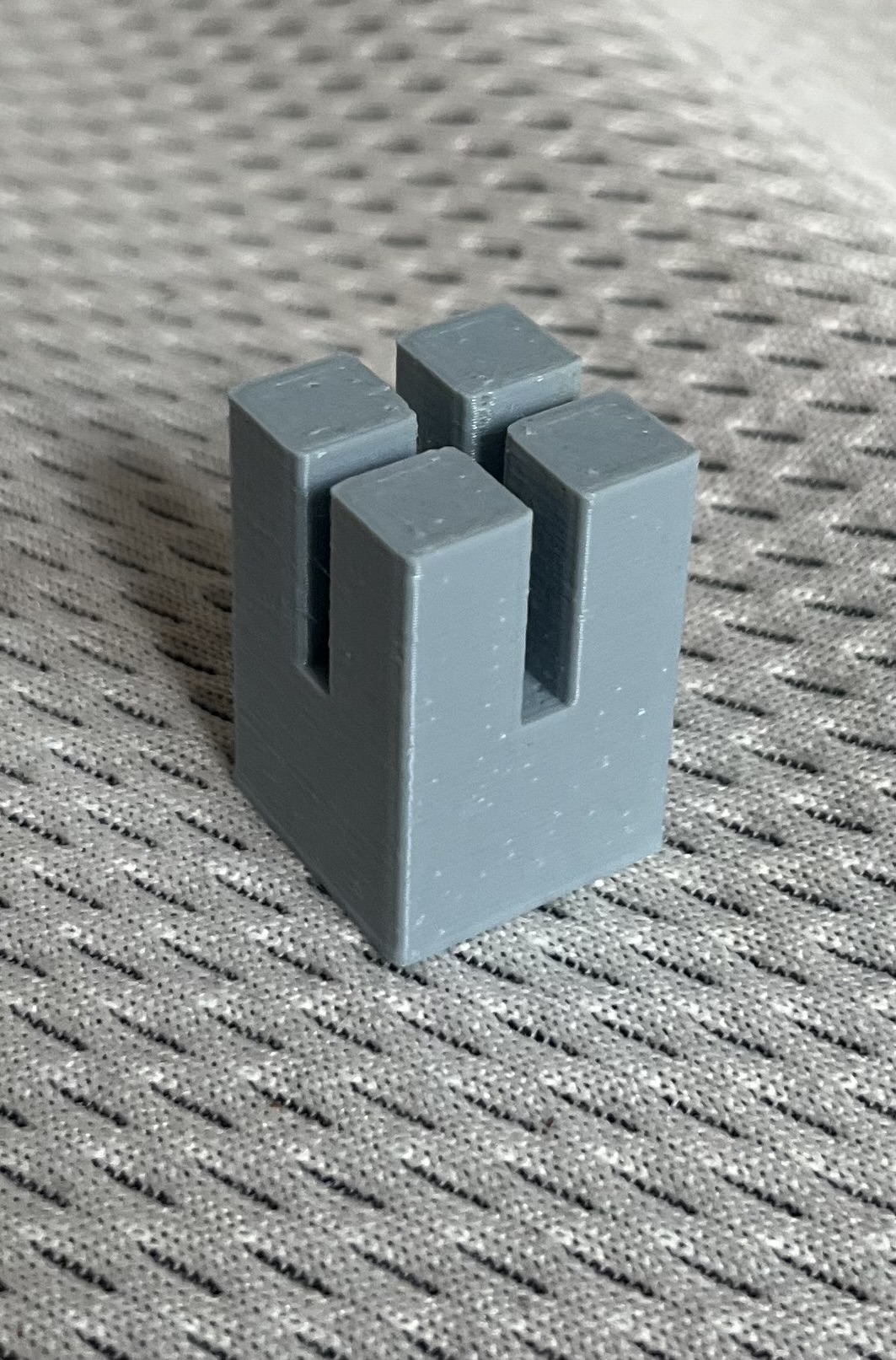 Hidden nut fastener for displays by ofosos | Download free STL model ...