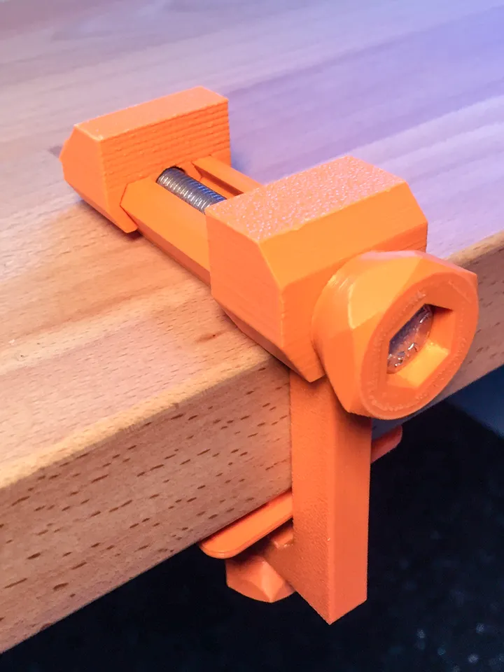 Machine Vise with LONGER Desk Clamp by Jörn | Download free STL model ...
