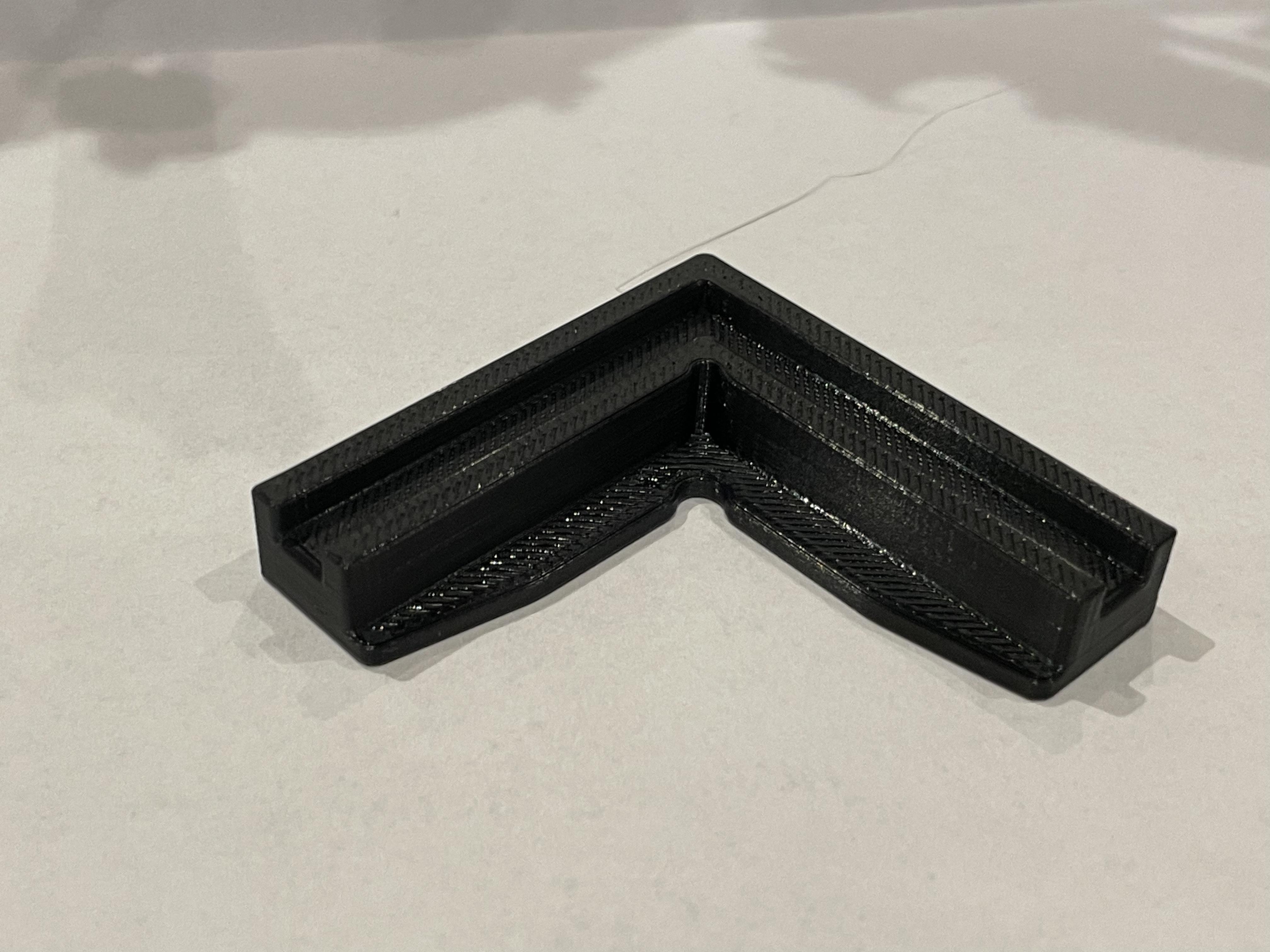 Replacement Inner Corner for Window Screen (25x10 mm) by Marek Svoboda ...