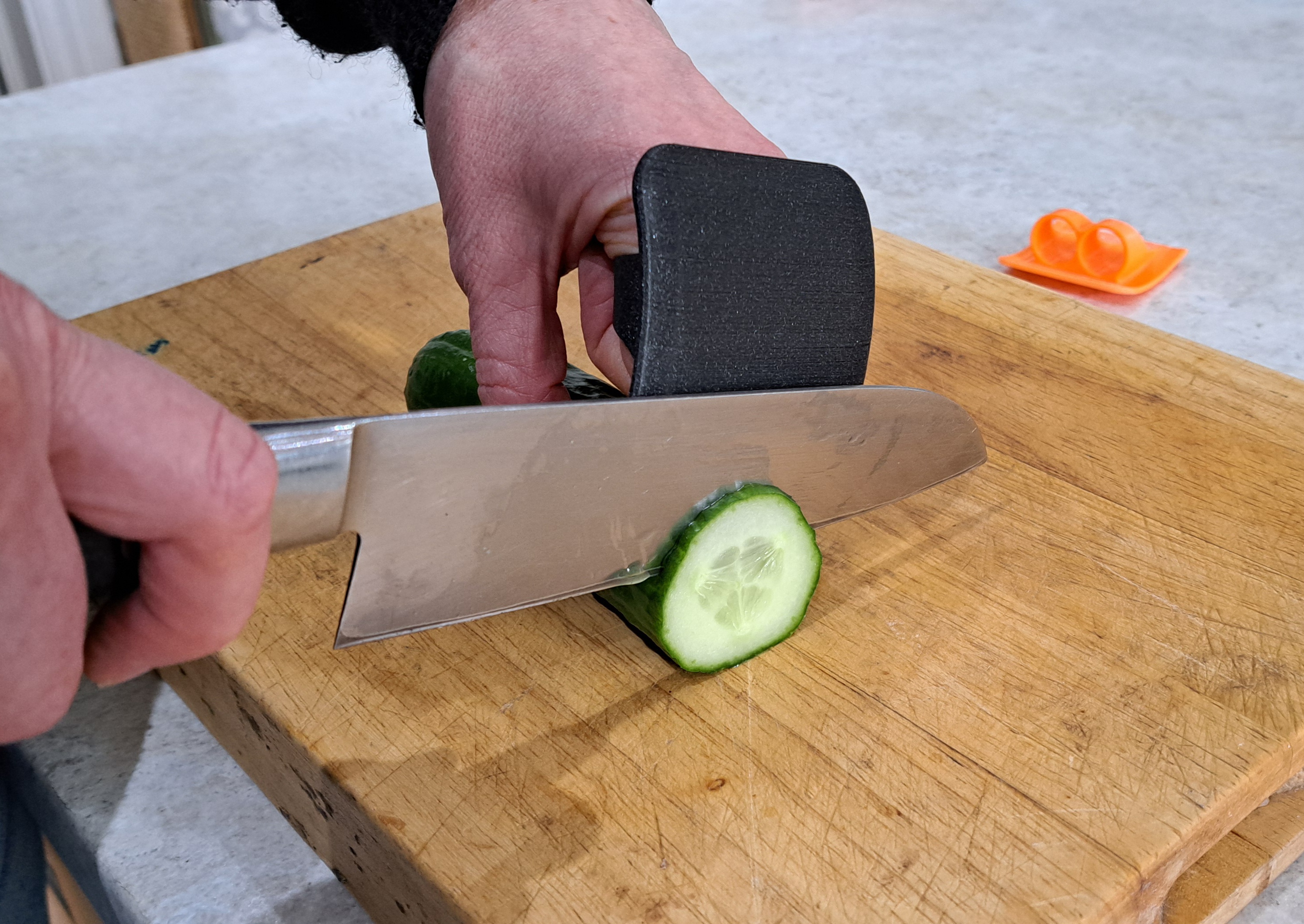 Knife Finger Guard by SD-3D | Download free STL model | Printables.com