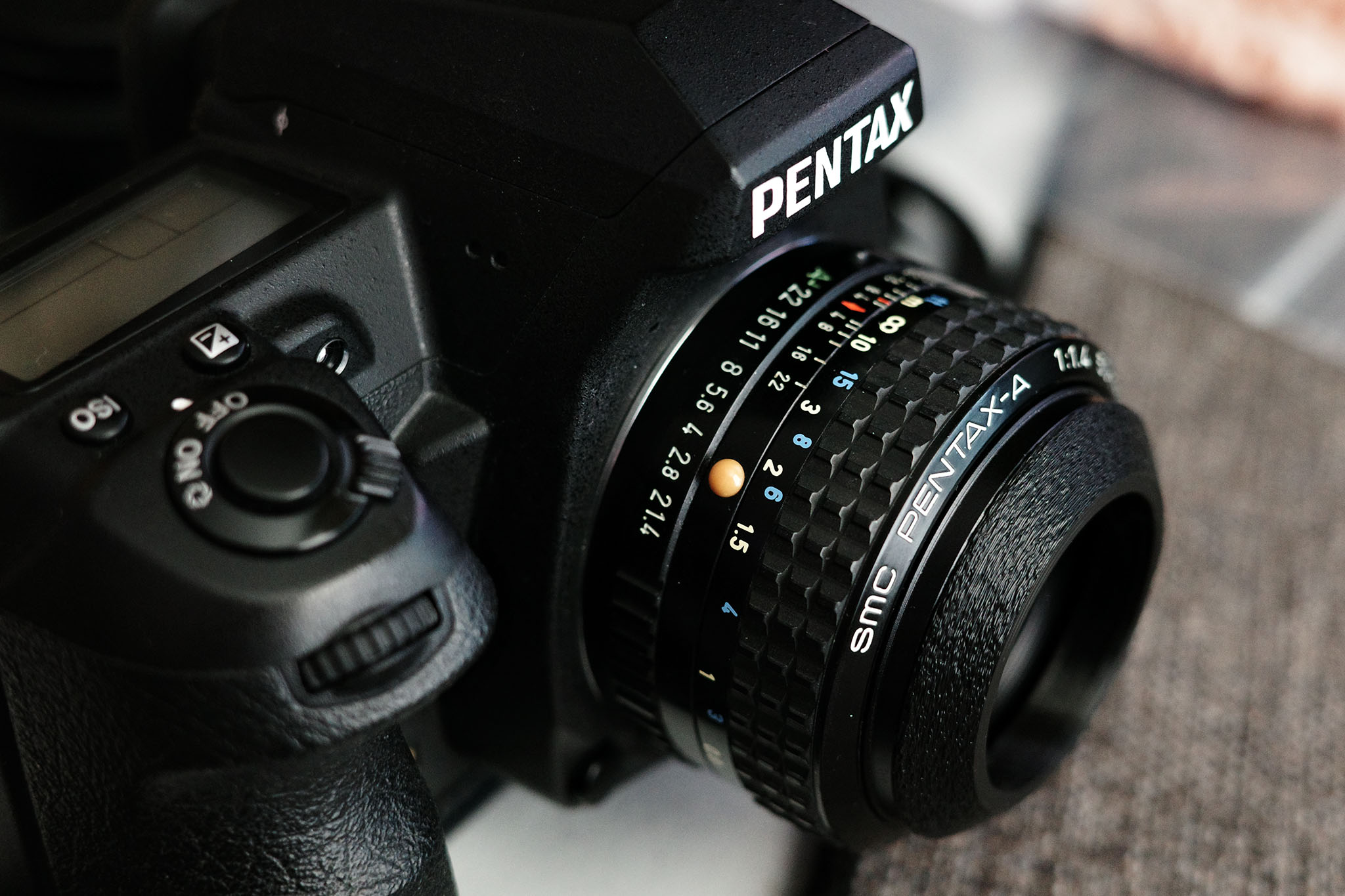 Low profile 49mm threaded lens hood by masklayer | Download free STL ...