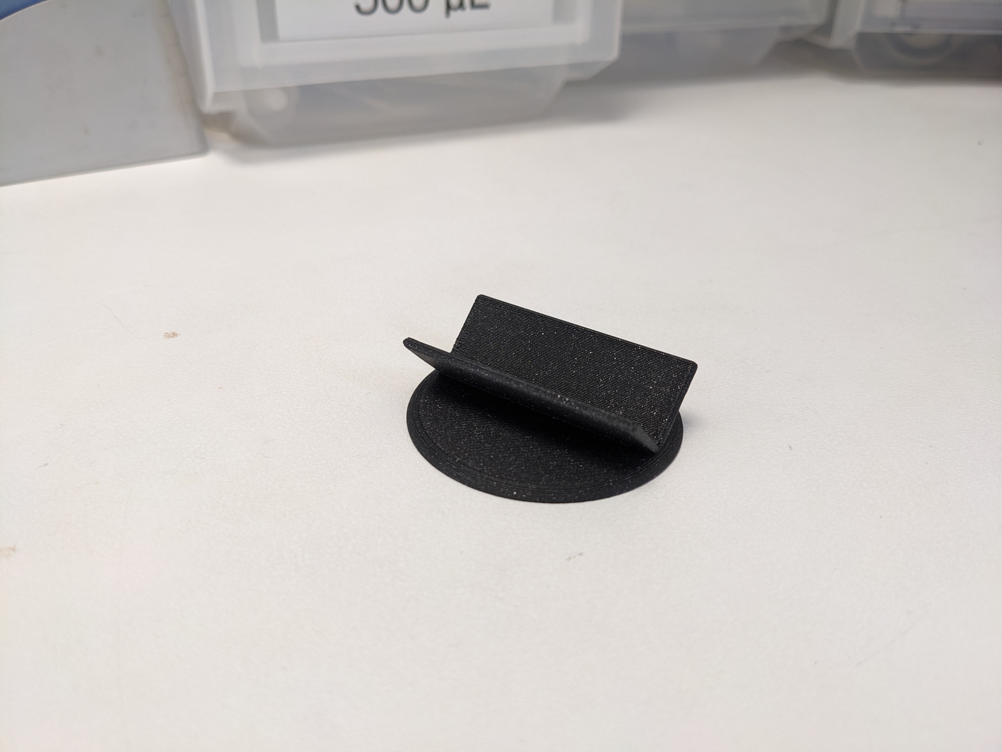 Syringe Holder by CoteletteTV | Download free STL model | Printables.com