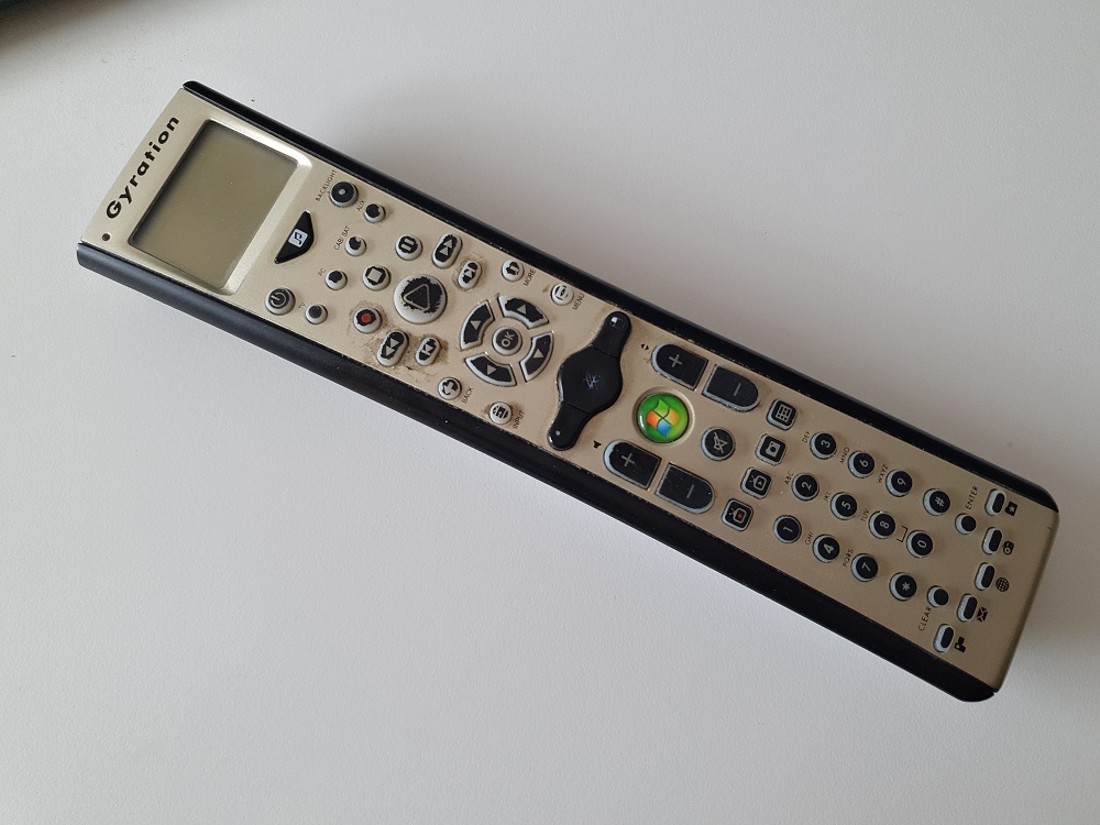 Gyration Remote Battery Cover by Lukas Cenovsky | Download free STL ...