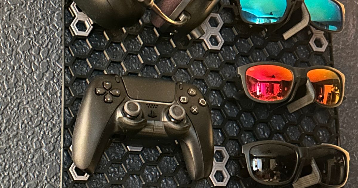 Honeycomb Storage Wall Sunglasses holder HSW by dfields | Download free ...