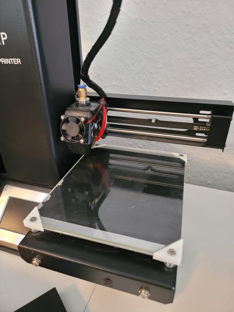 MP Select Mini V2 Glass Bed Corner Holder by Fabian B. | Download free ...