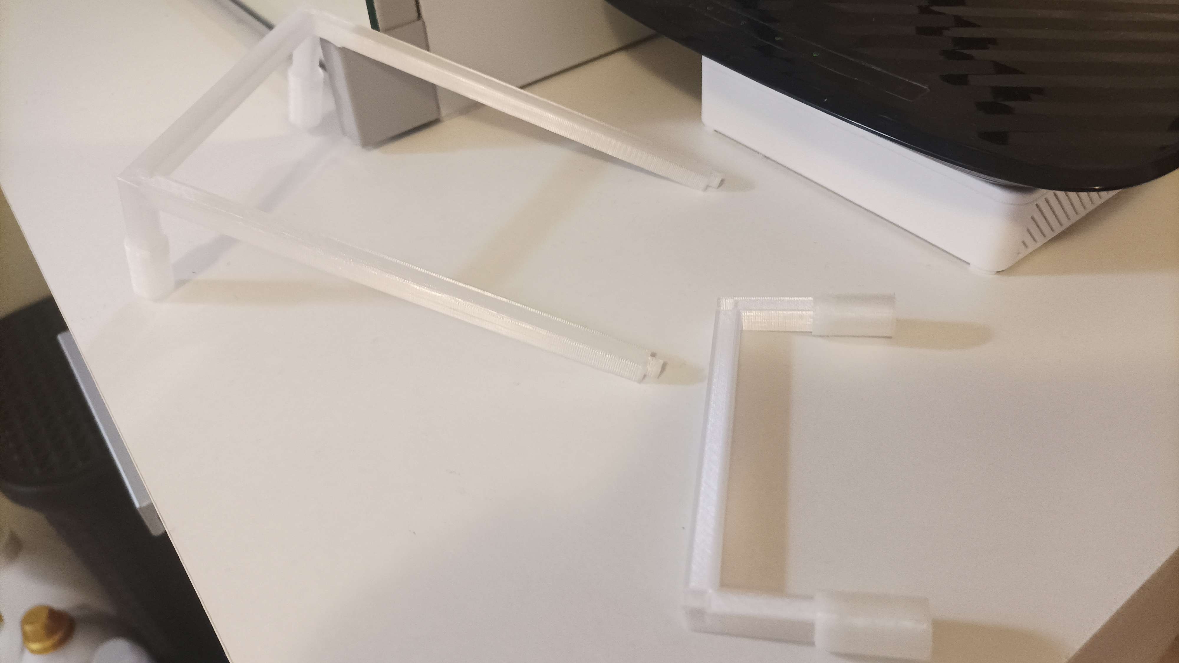 Shelf for your router | 105mm x 150mm by Andreas Nosál | Download free ...