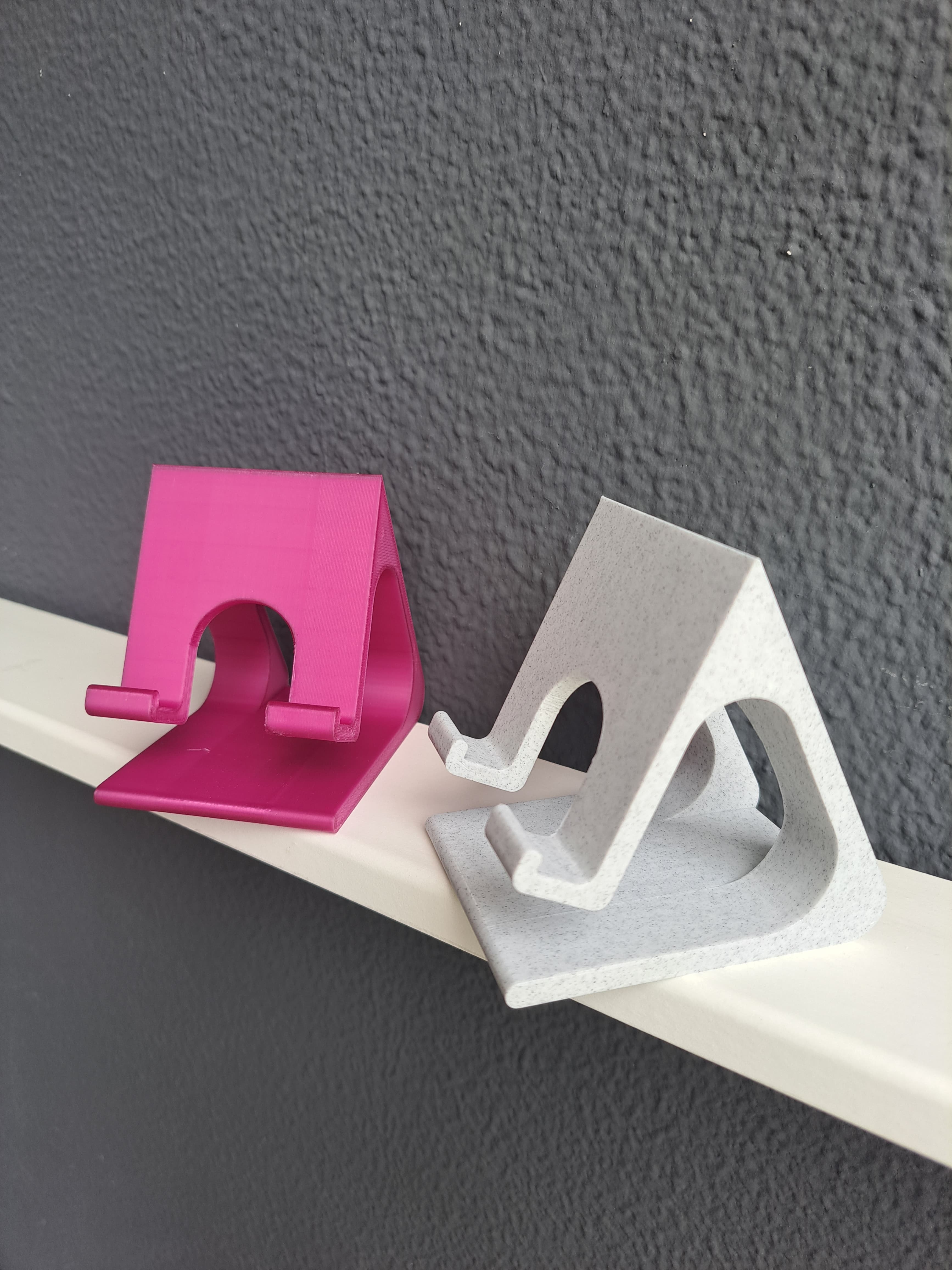 Phone Stand by Celta | Download free STL model | Printables.com