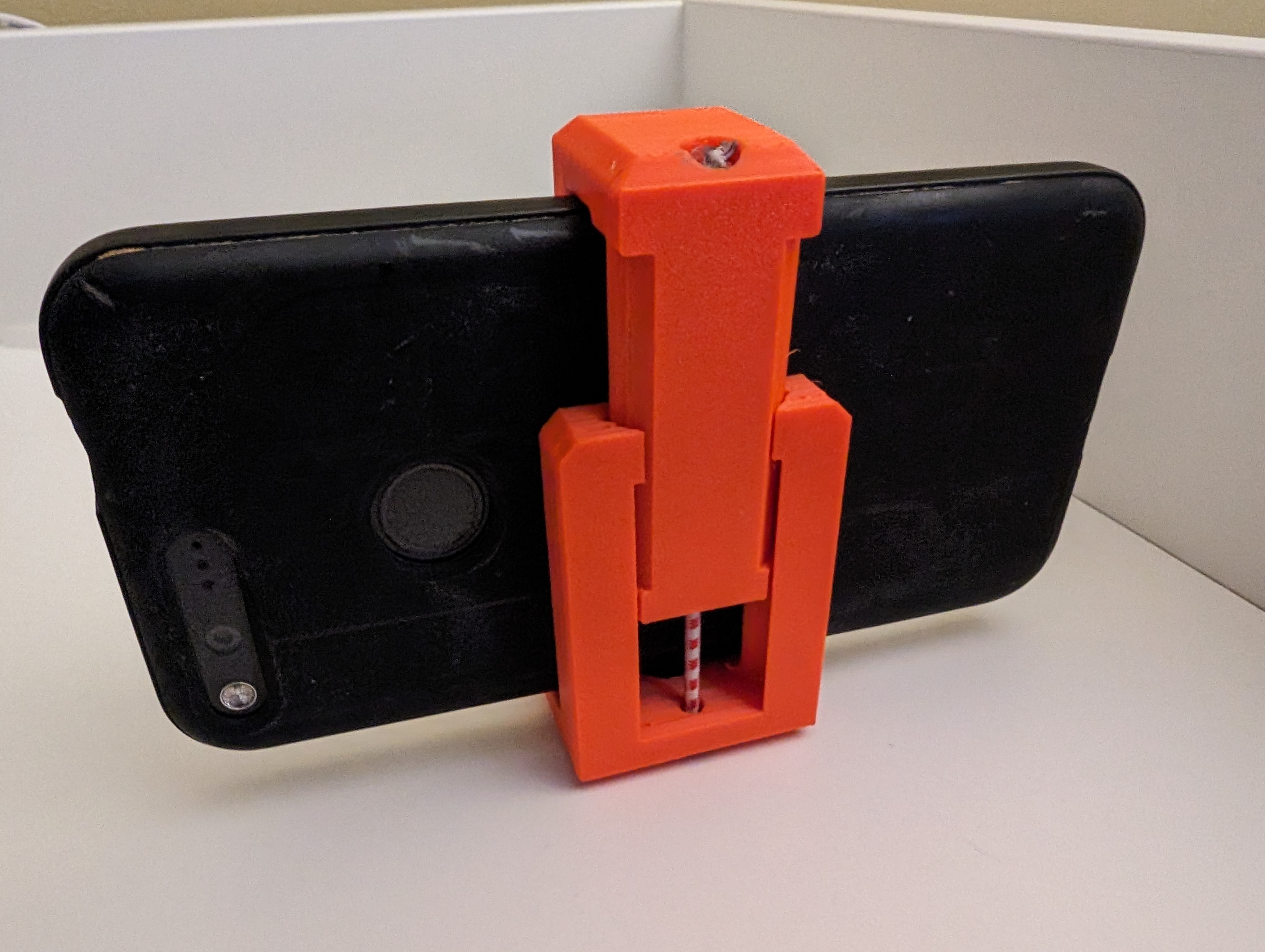 Print in Place Phone to Tripod Mount / Clamp by Fantastic Plastic ...