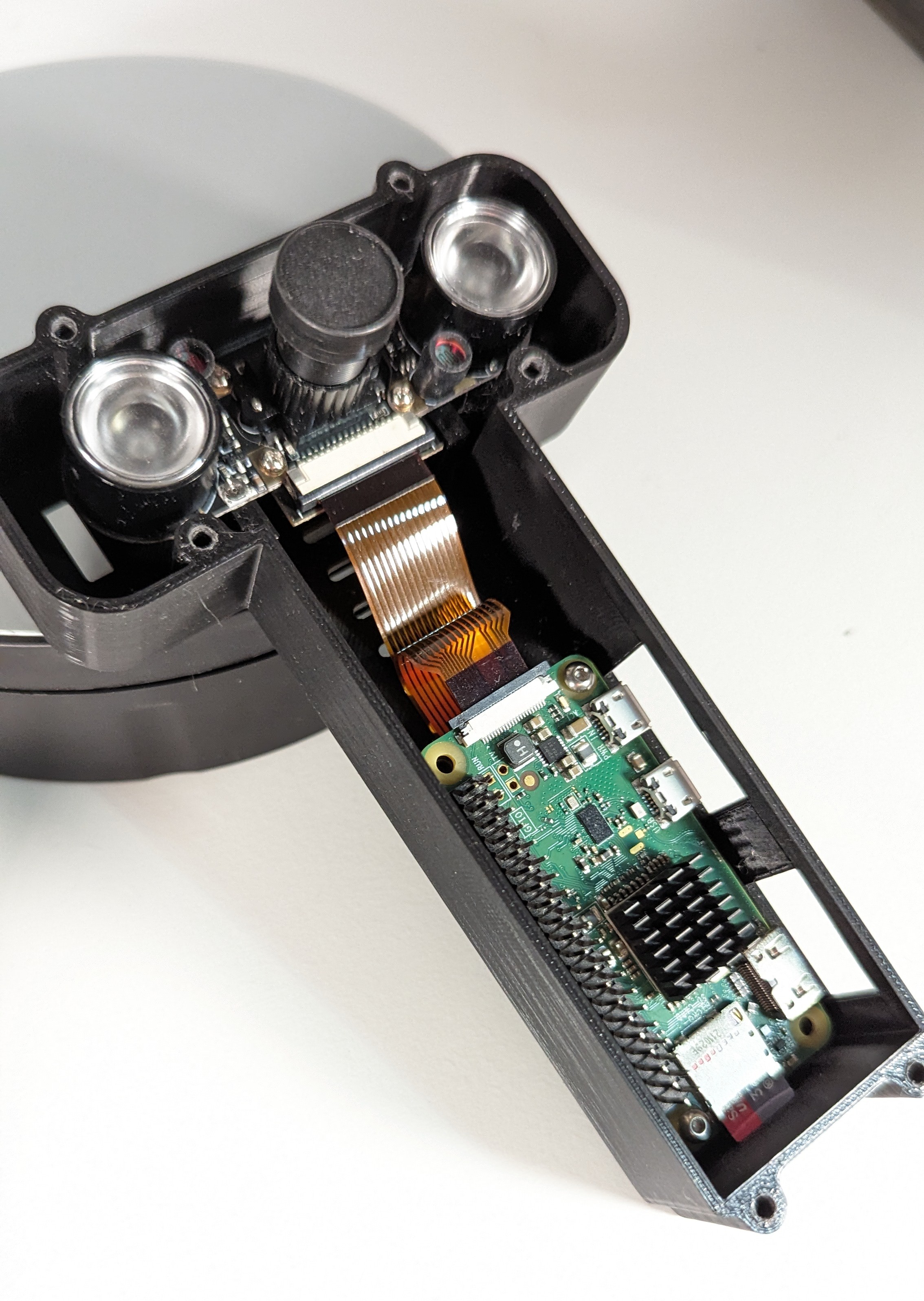 Enclosure for Raspberry Pi Zero and Infrared Camera by Likkleidiot ...