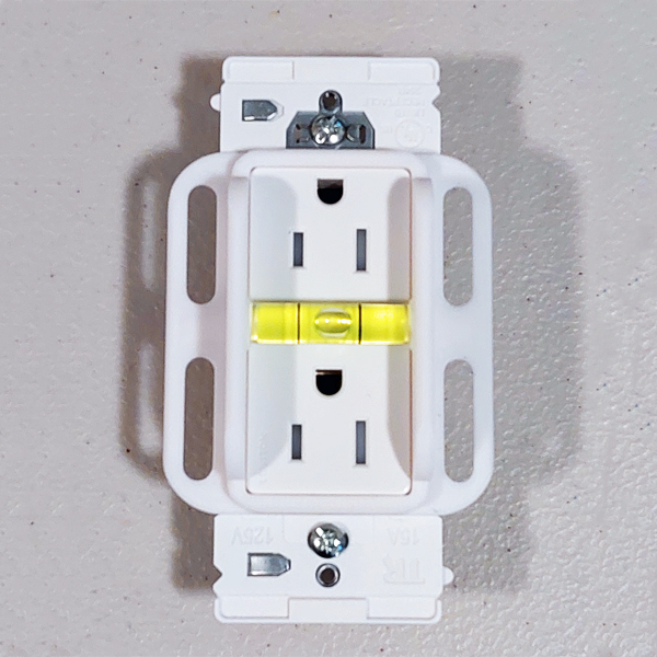 Electrical Switch & Outlet Alignment Tool / Jig & Flat Surface Level ...