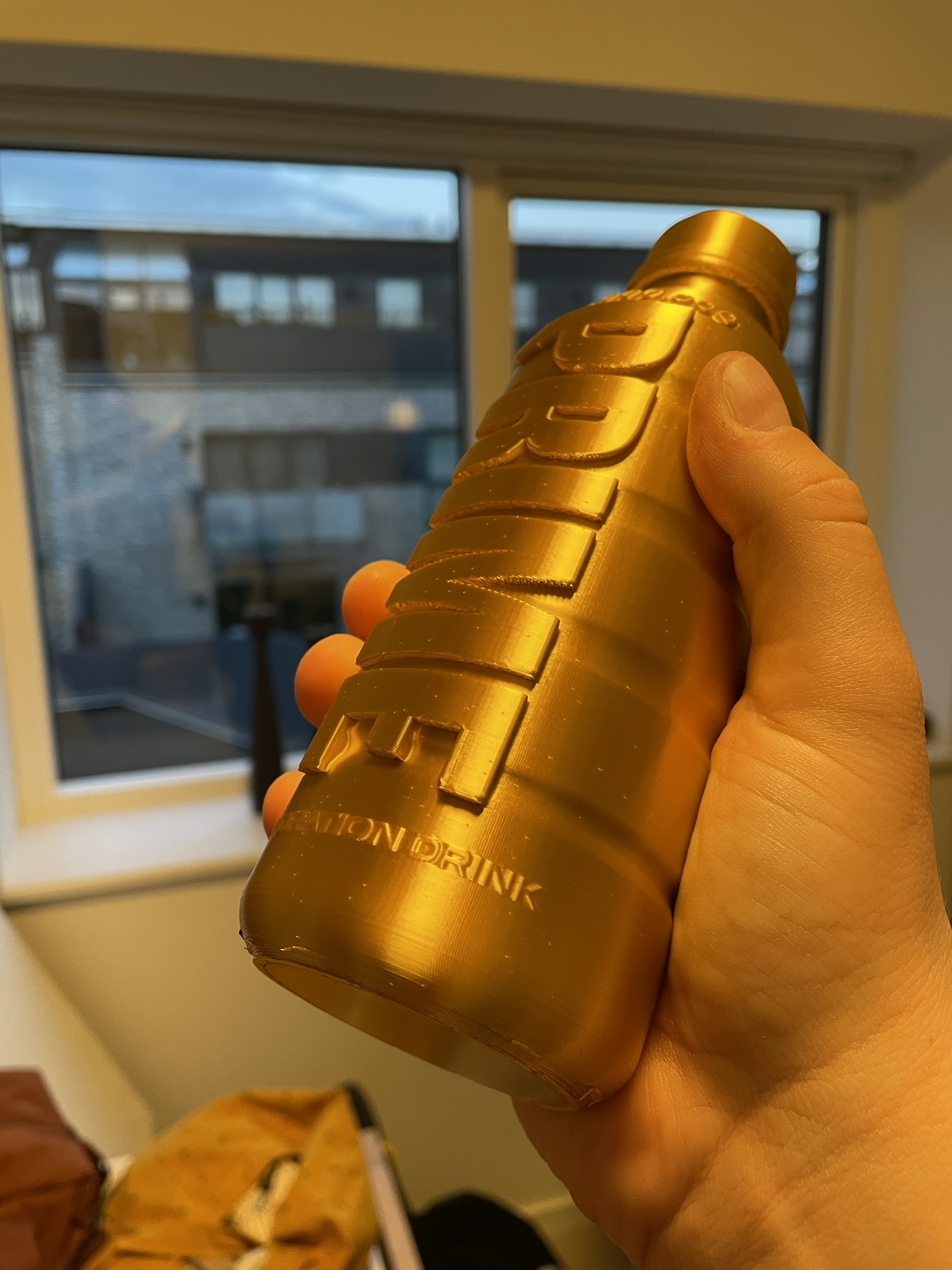 $1,000,000 GOLD PRIME BOTTLE! von lowlandet | Kostenloses STL-Modell ...