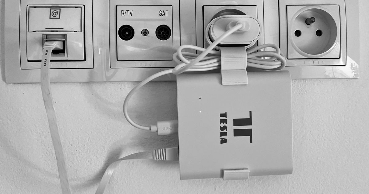 Tesla Smart RJ45 ZigBee Hub holder by Petr Mlejnský | Download free STL ...