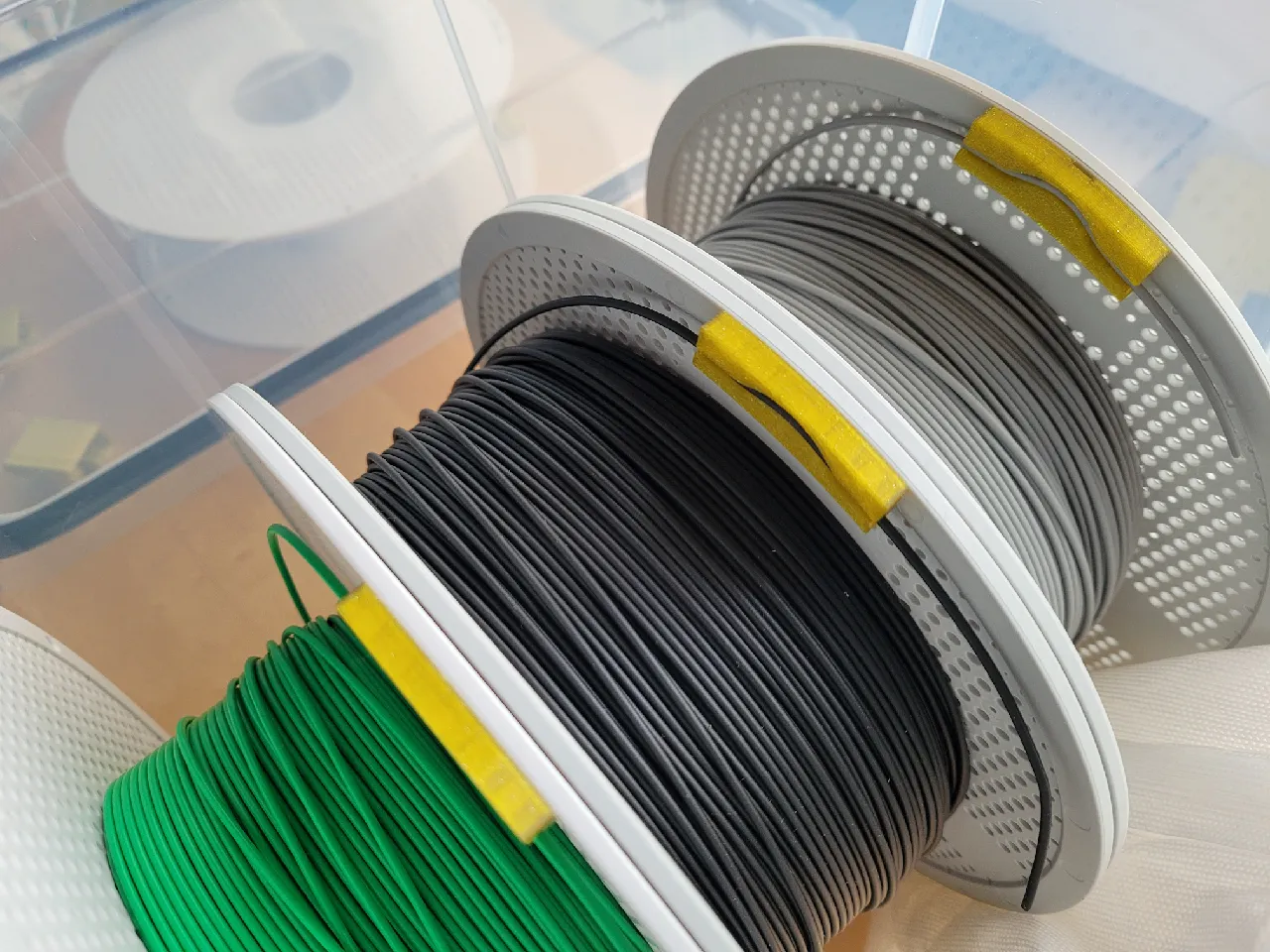 Filament Clip for Bambu Lab Spool by Andy | Download free STL model ...