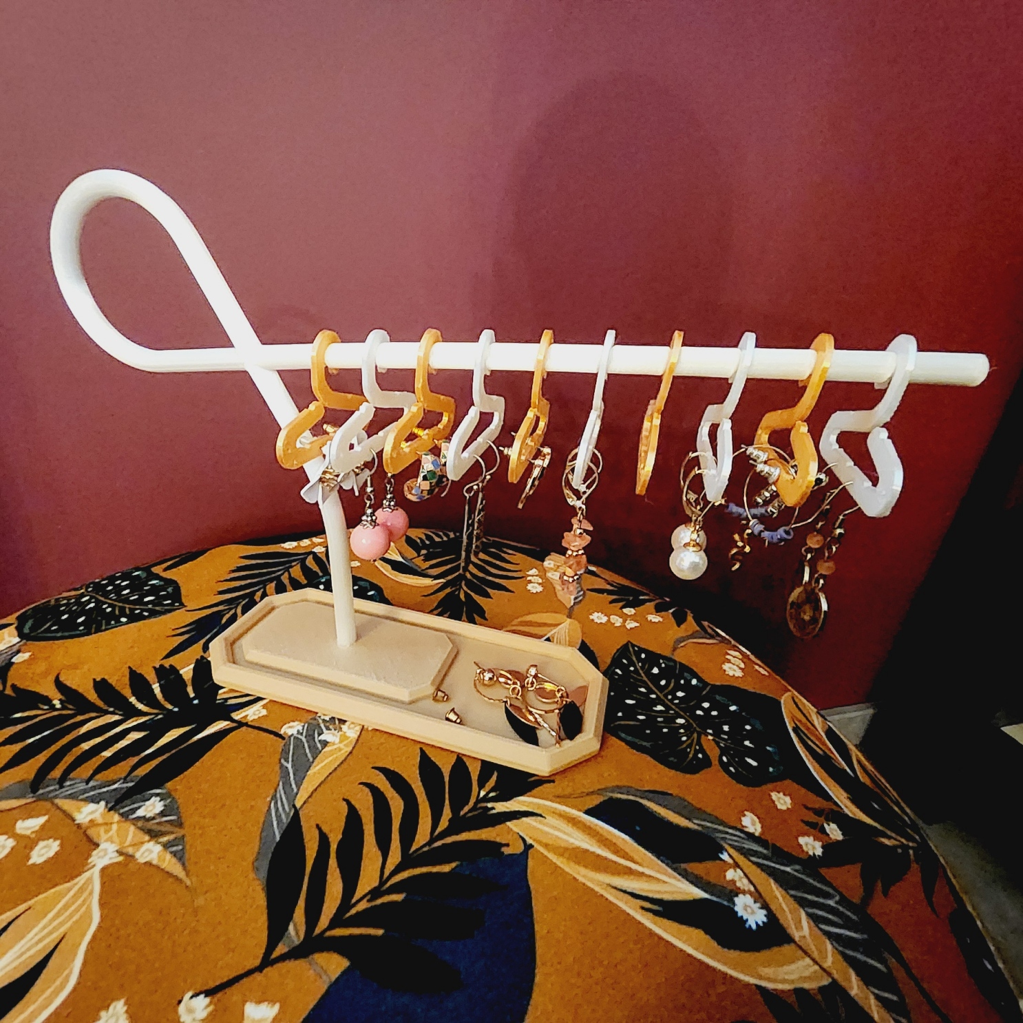 Earring Hanger by EdWong | Download free STL model | Printables.com