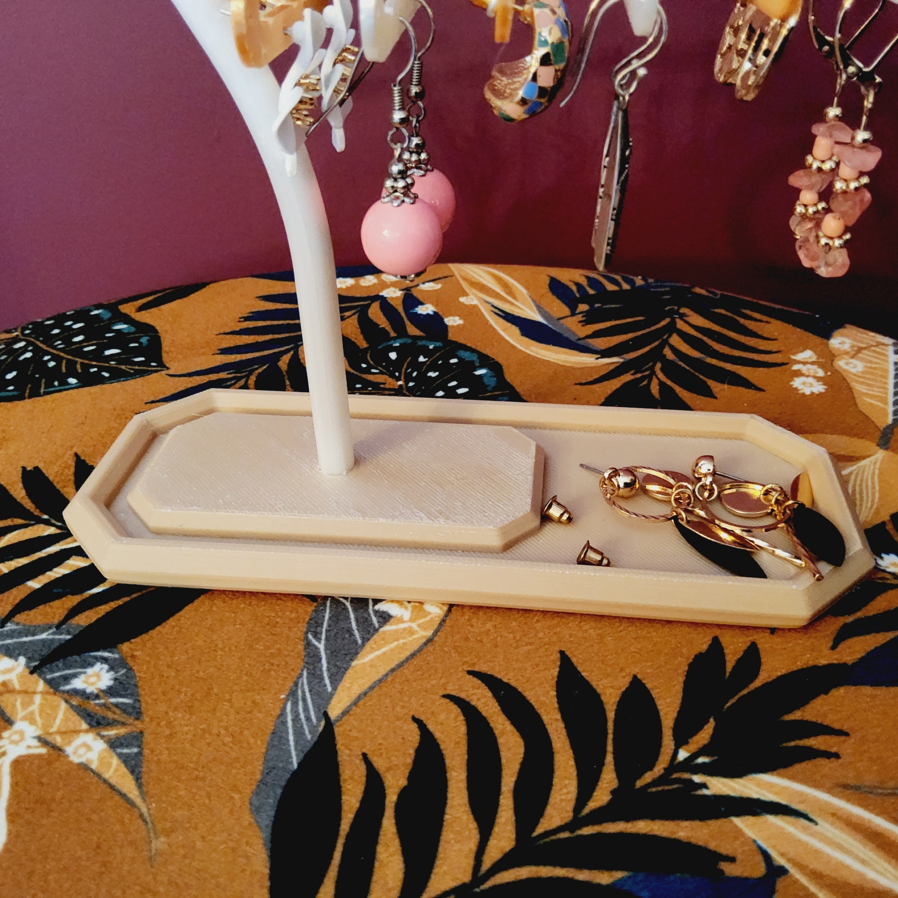 Earring Hanger by EdWong | Download free STL model | Printables.com