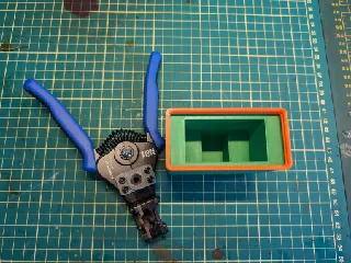 Gridfinity Klein Tools Katapult Wire Stripper by Josh Longley ...