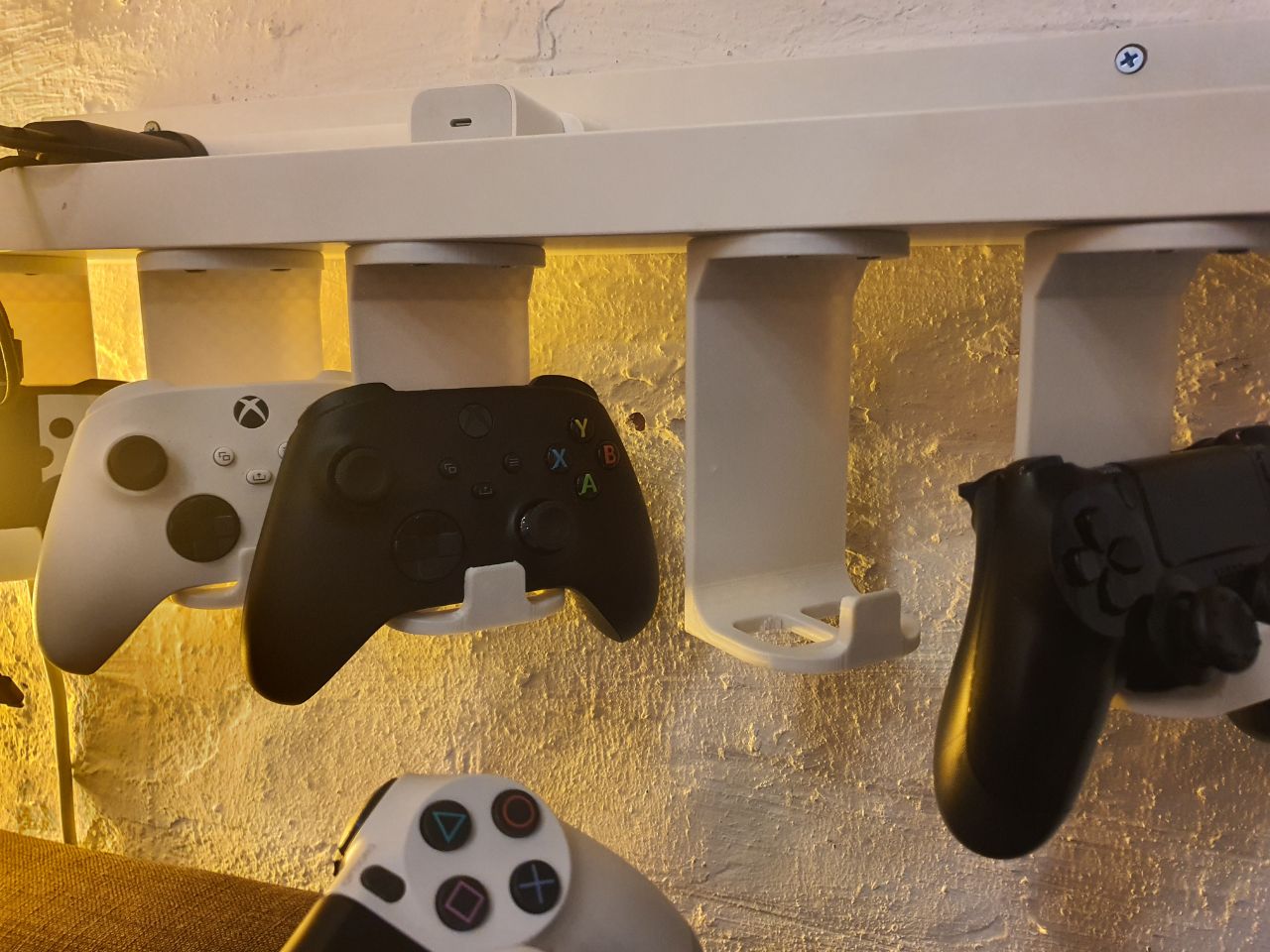 Universal Game Controller roof-mounted hook by tuan bei | Download free ...