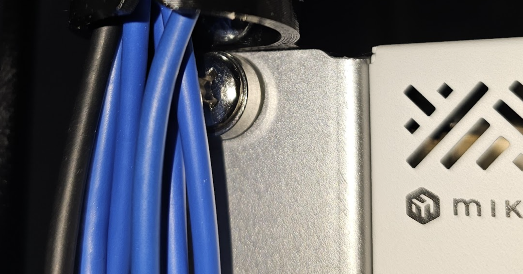 Network Rack Cable Guide by themomonga | Download free STL model ...