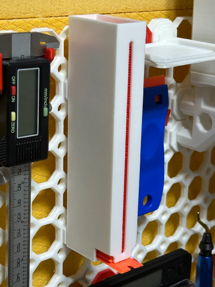 Plastic Razor Blade Dispenser for Multiboard (PushFit) by DrTob ...