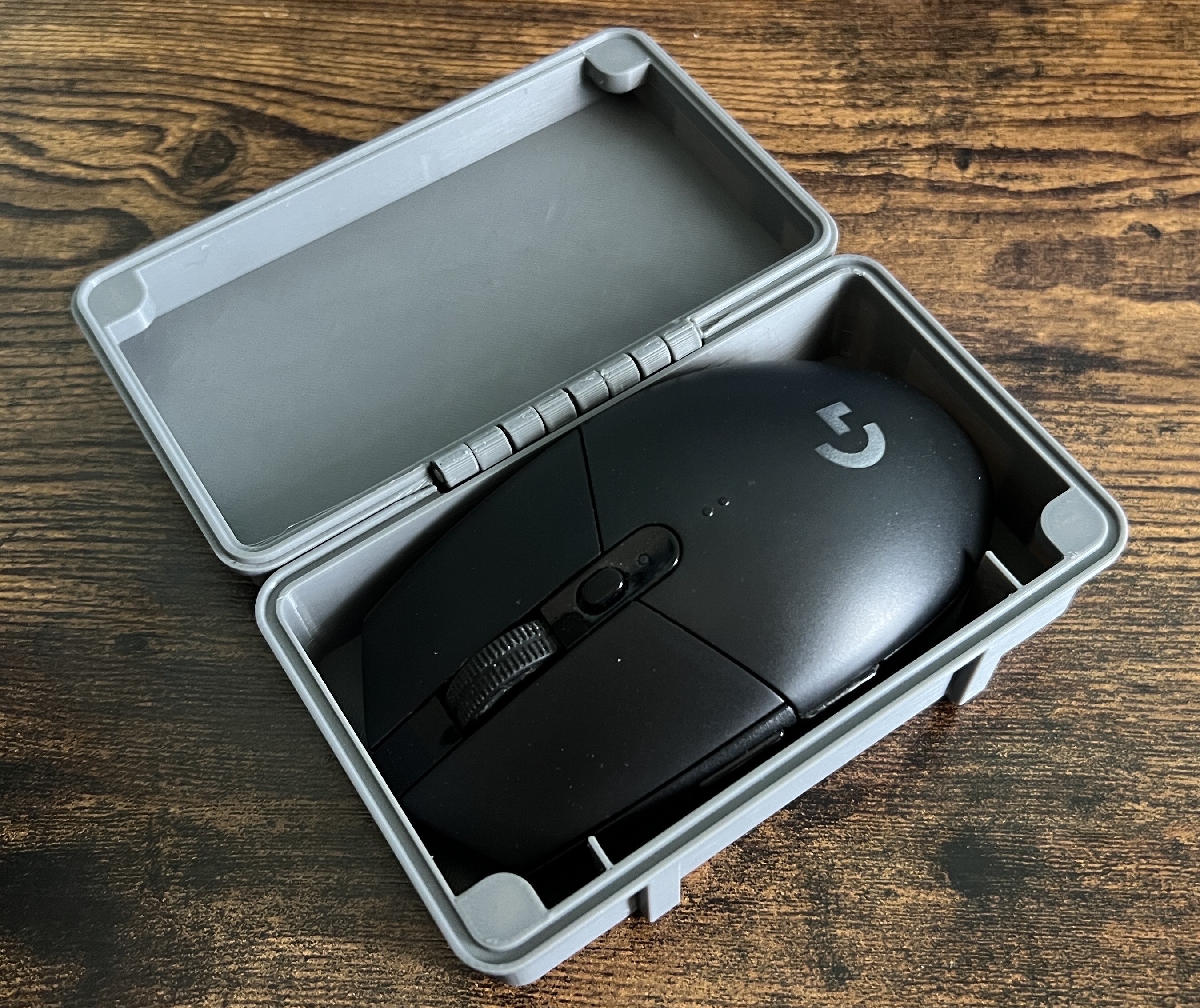 Logitech G305 mouse magnetic box by root Dsigns | Download free STL ...