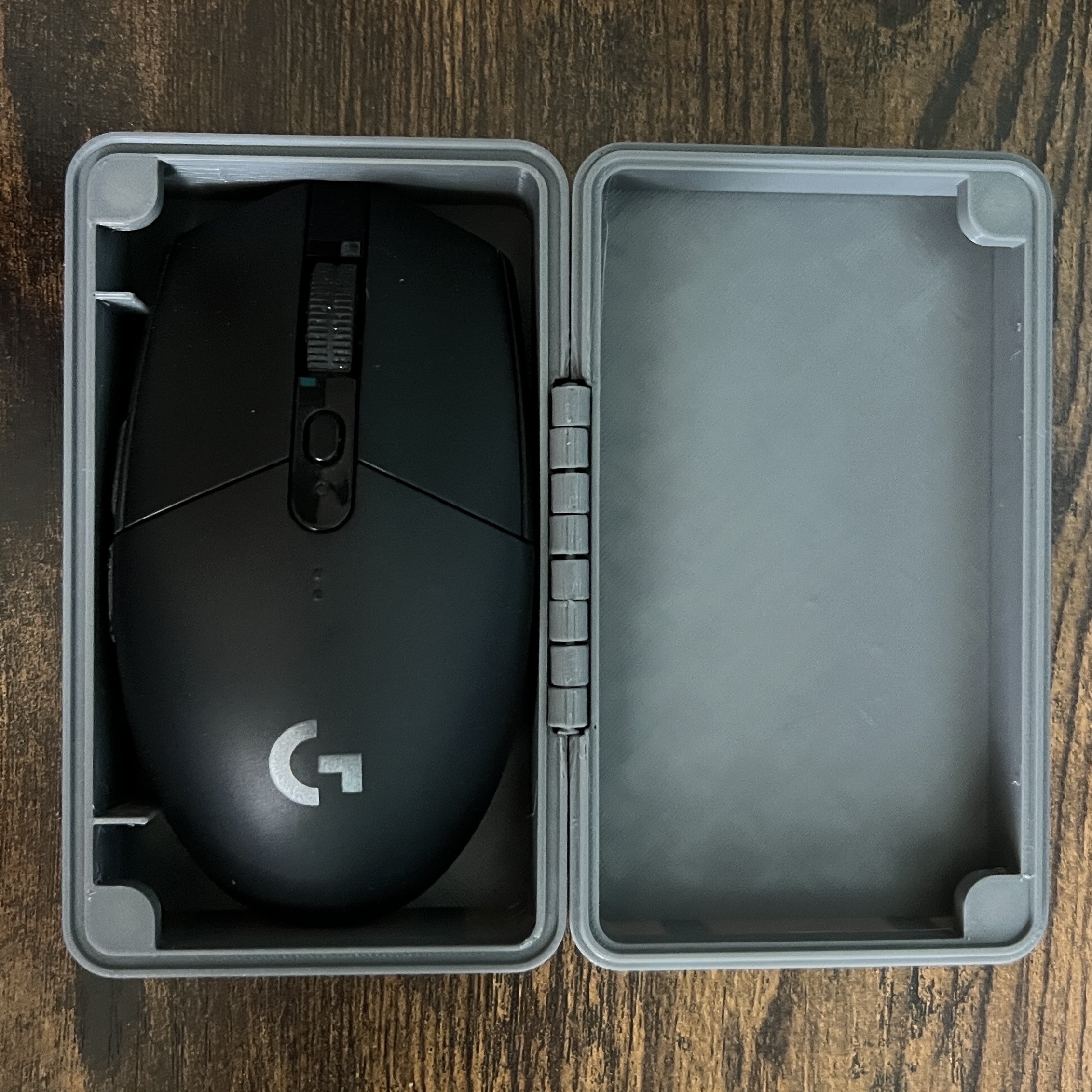 Logitech G305 mouse magnetic box by root Dsigns | Download free STL ...