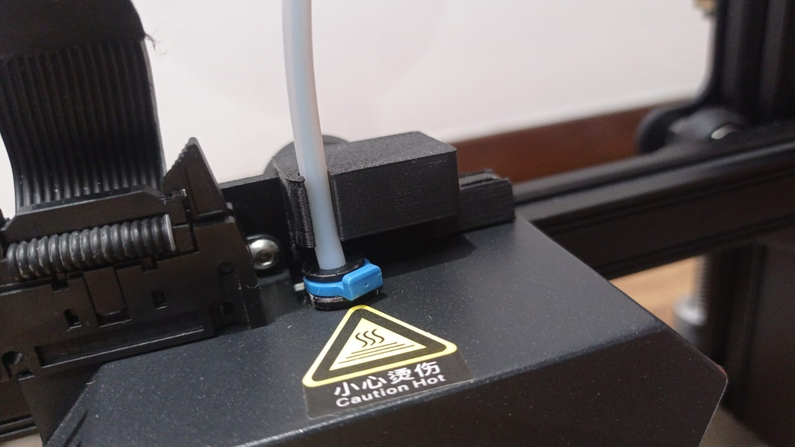 Bowden Tube Holder Guide for CR6-SE by Camilo Cortes | Download free ...