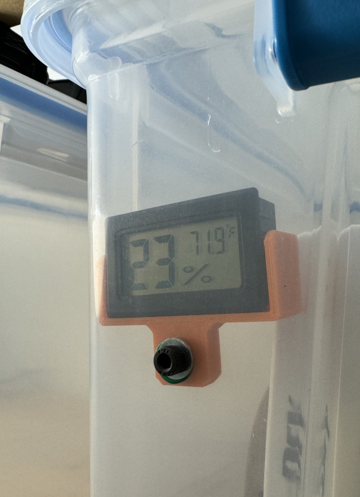 Humidity/Temperature Gauge Holder by eli | Download free STL model ...