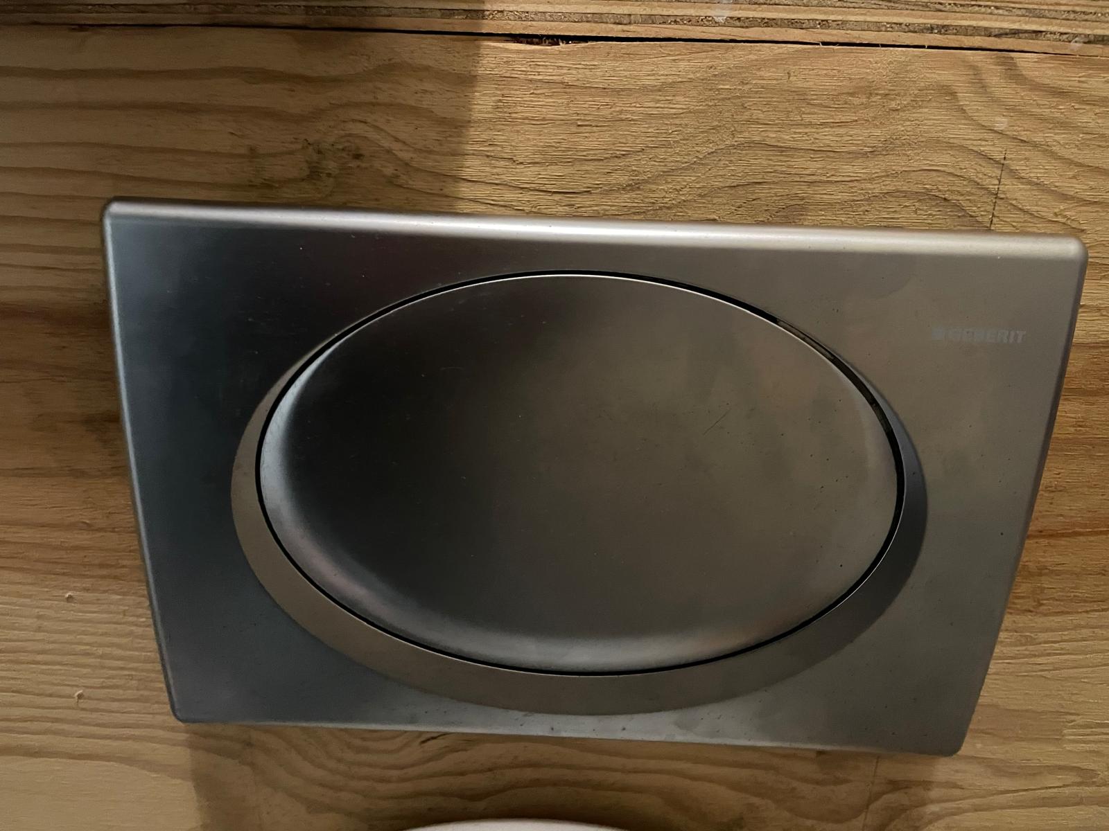 Geberit Toilet Plate Fix by SunnyMakes | Download free STL model ...