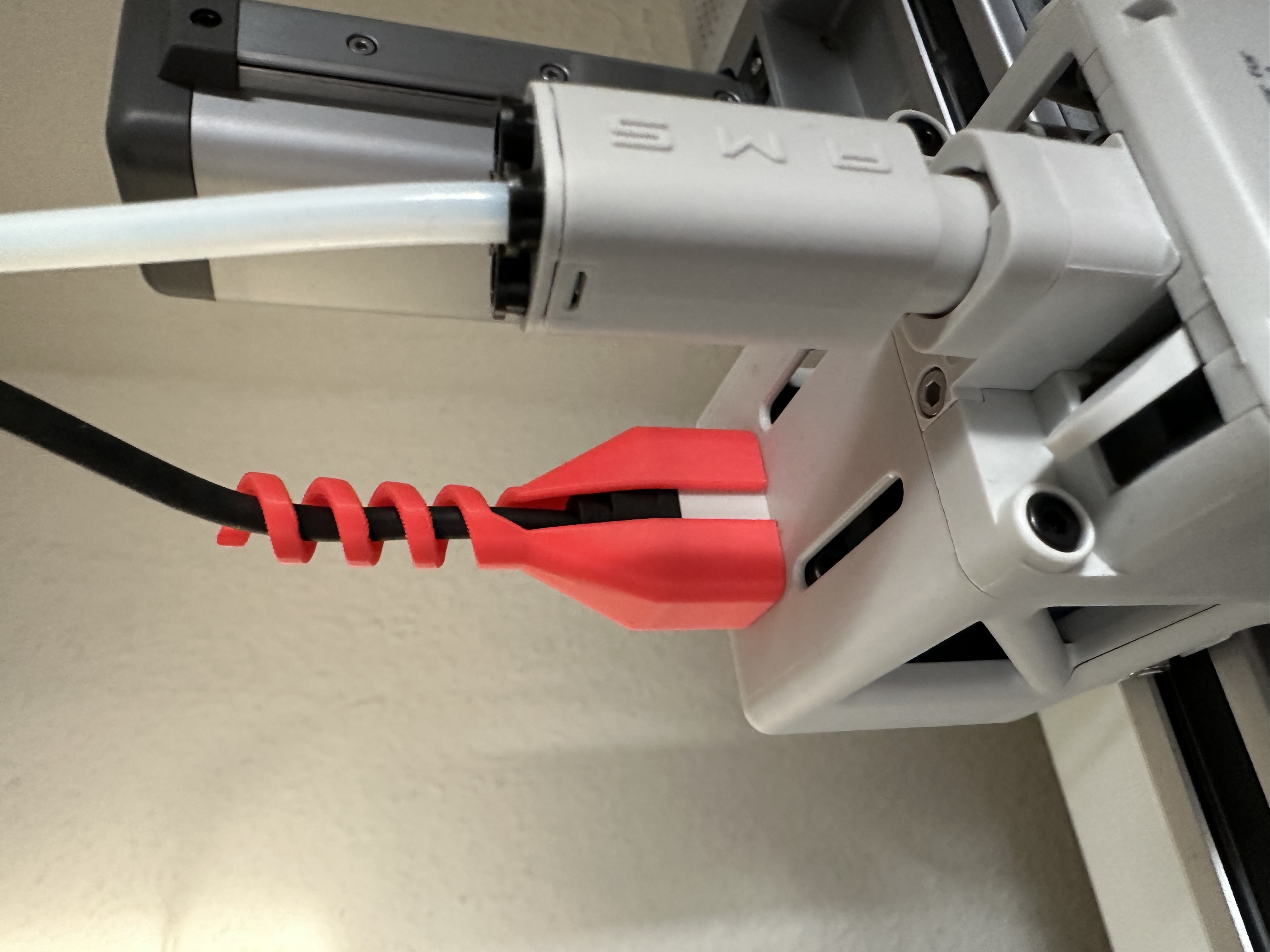 A1mini cable routing extruder side by Tom | Download free STL model ...