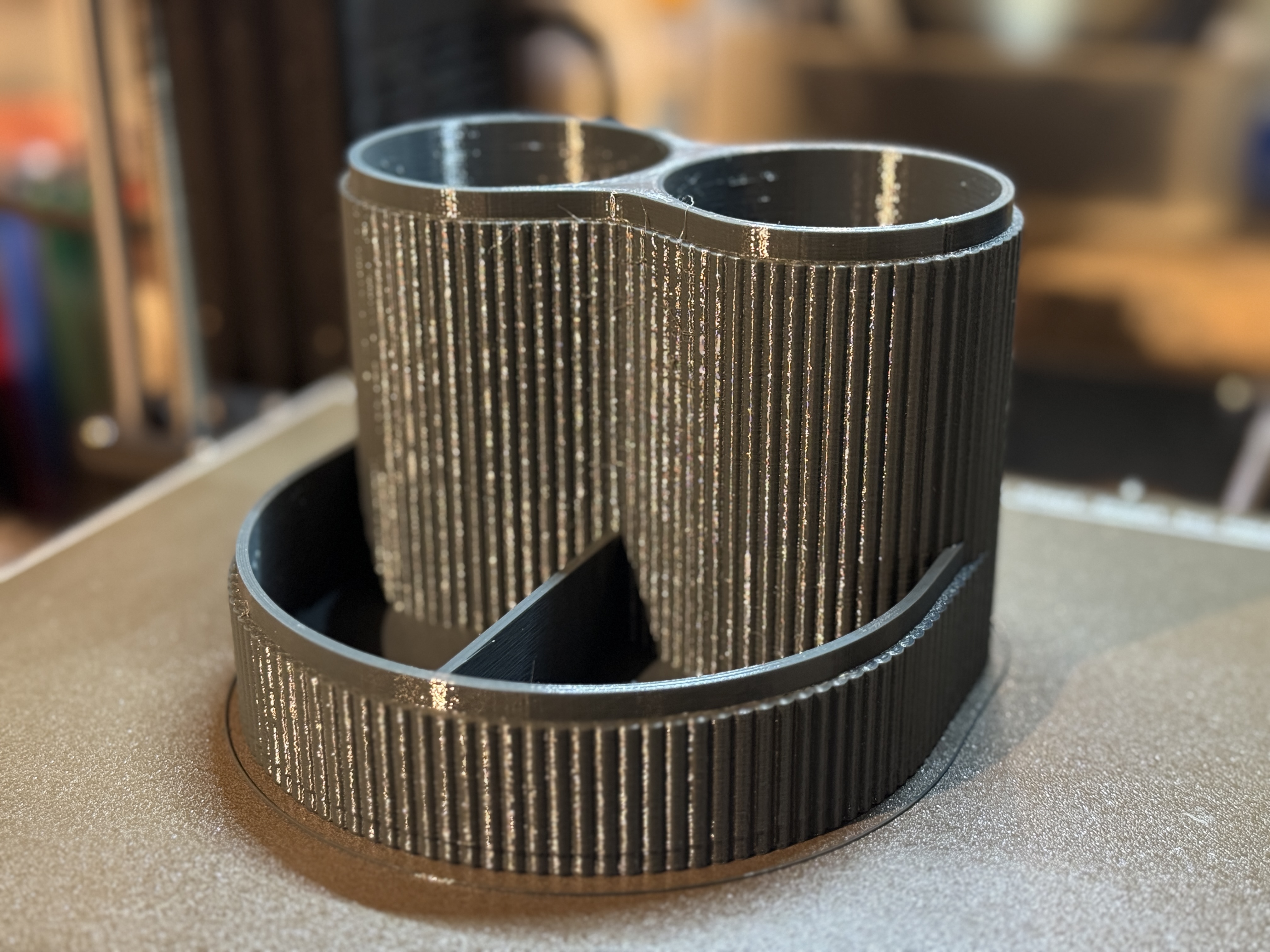 Modern Ribbed Desk Organizer by TorusKnot | Download free STL model ...