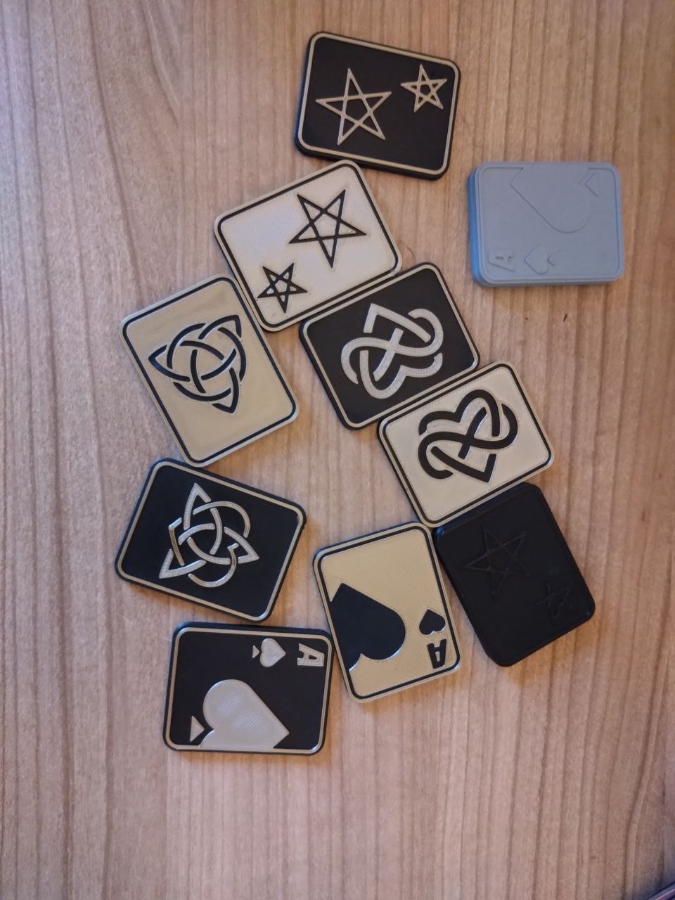 Magnetic Fidget Cards by ueda | Download free STL model | Printables.com