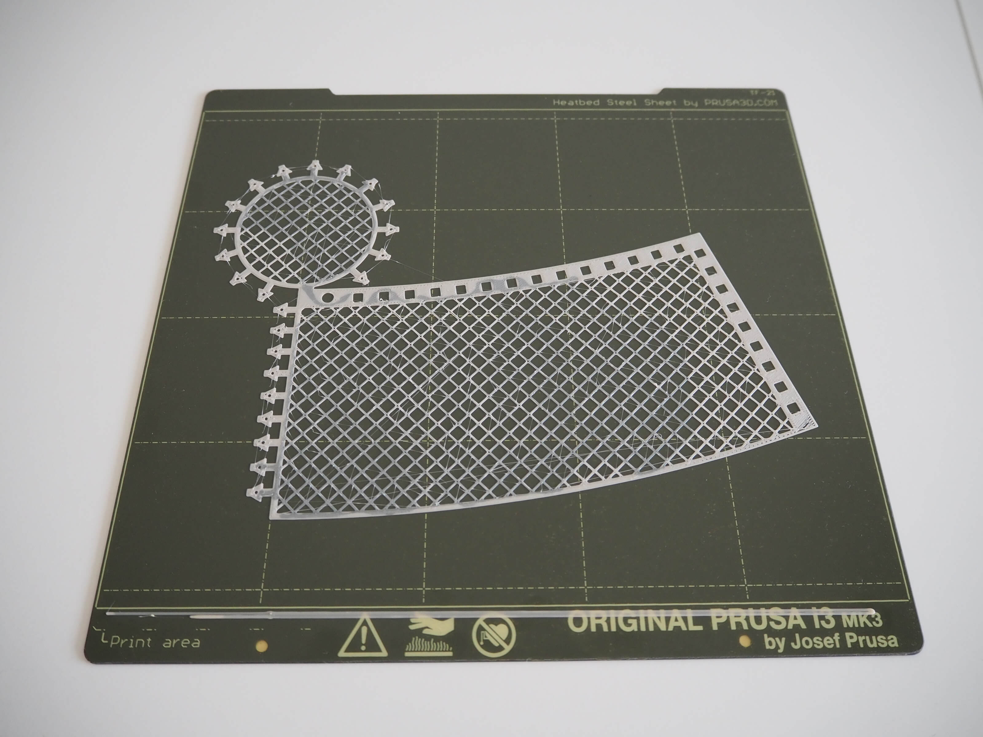 Seedling Cage (25 minute print) by Highrise Workshop | Download free ...