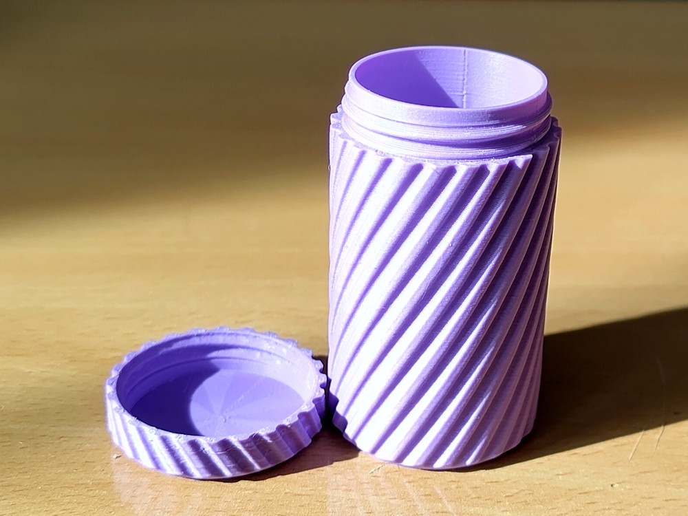 parametric/customizable screw container (OpenSCAD) by DrJones ...