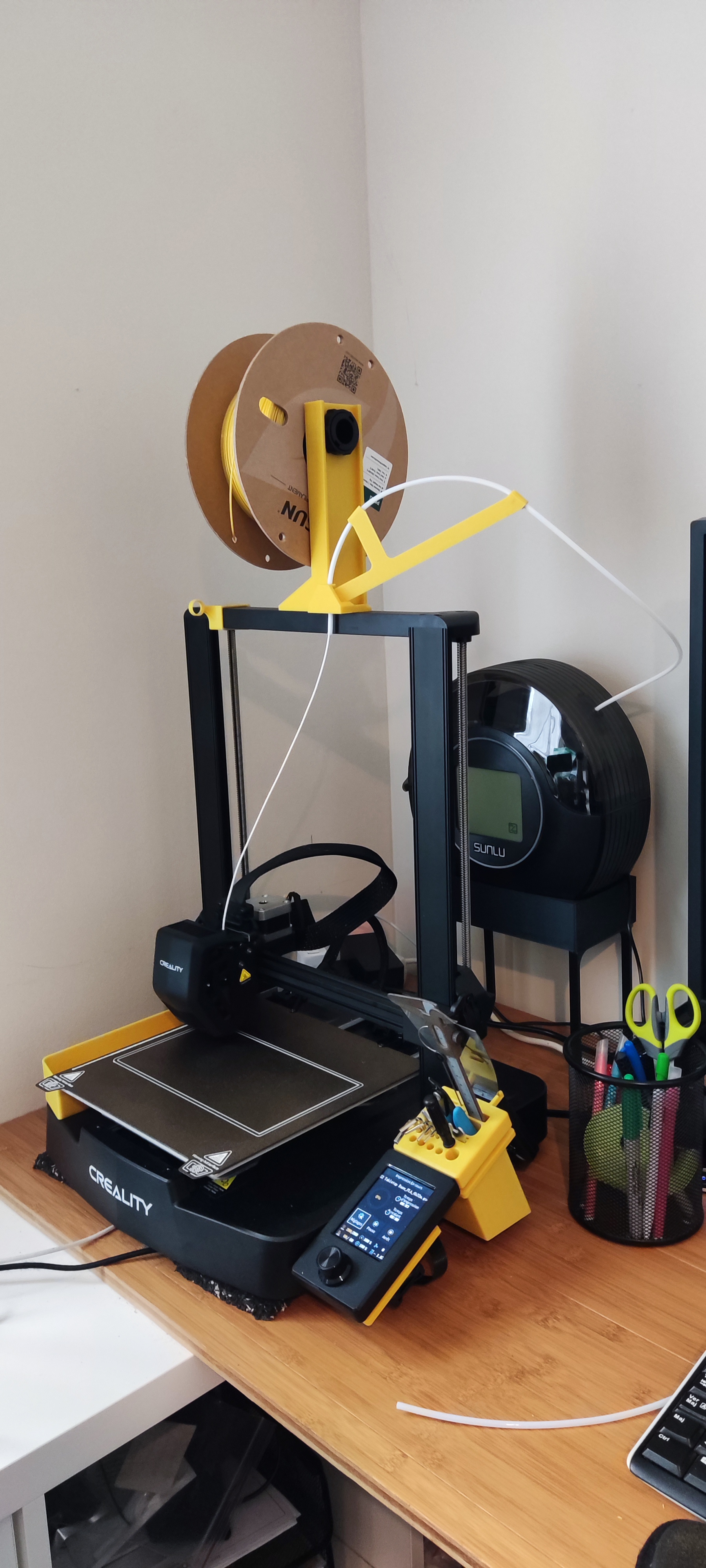 Spool holder + guide from dryer - Ender 3 V3 SE by sACLe | Download ...