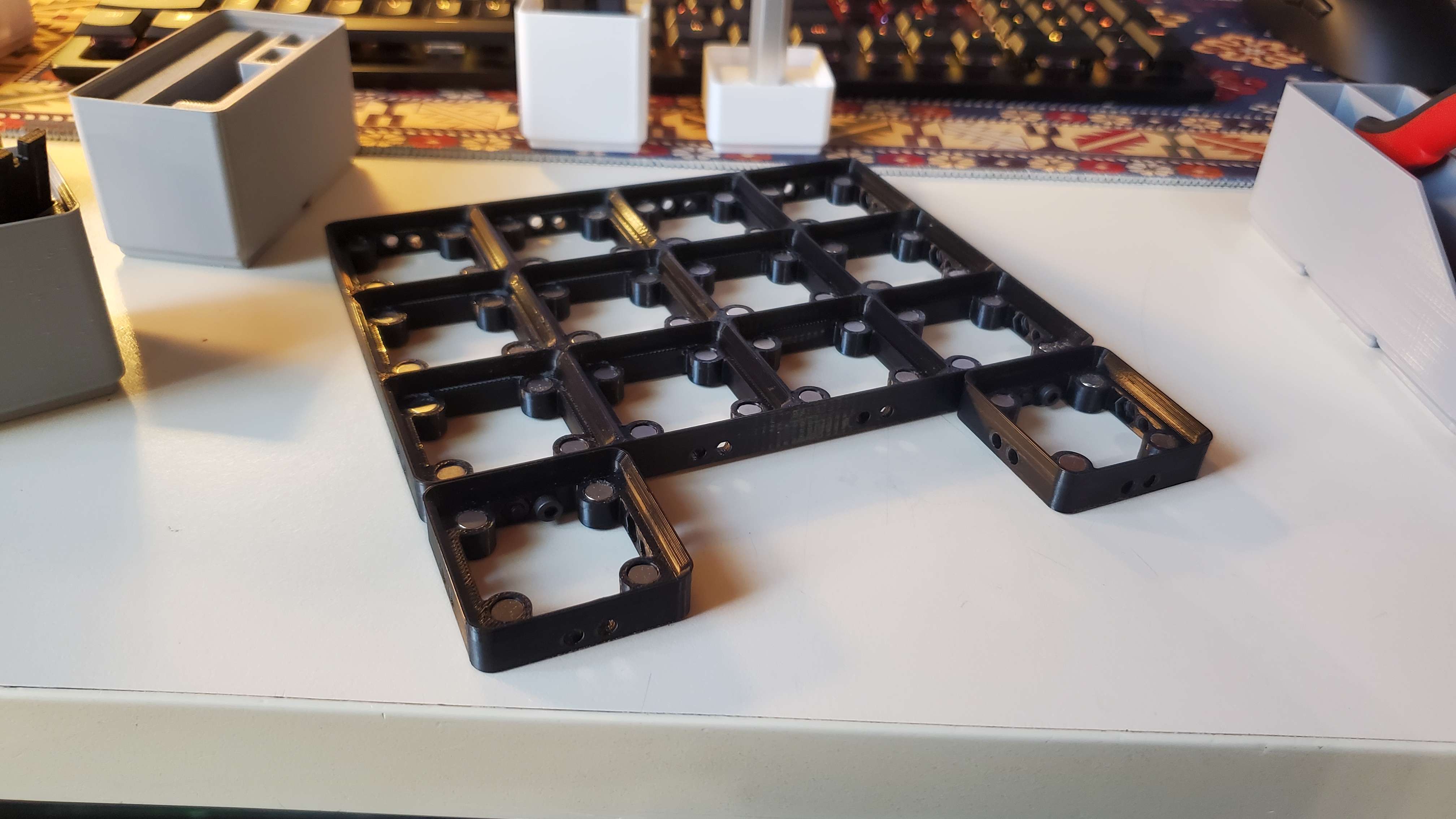 Gridfinity Screwable Magnetic Base Plates by Skooter | Download free ...