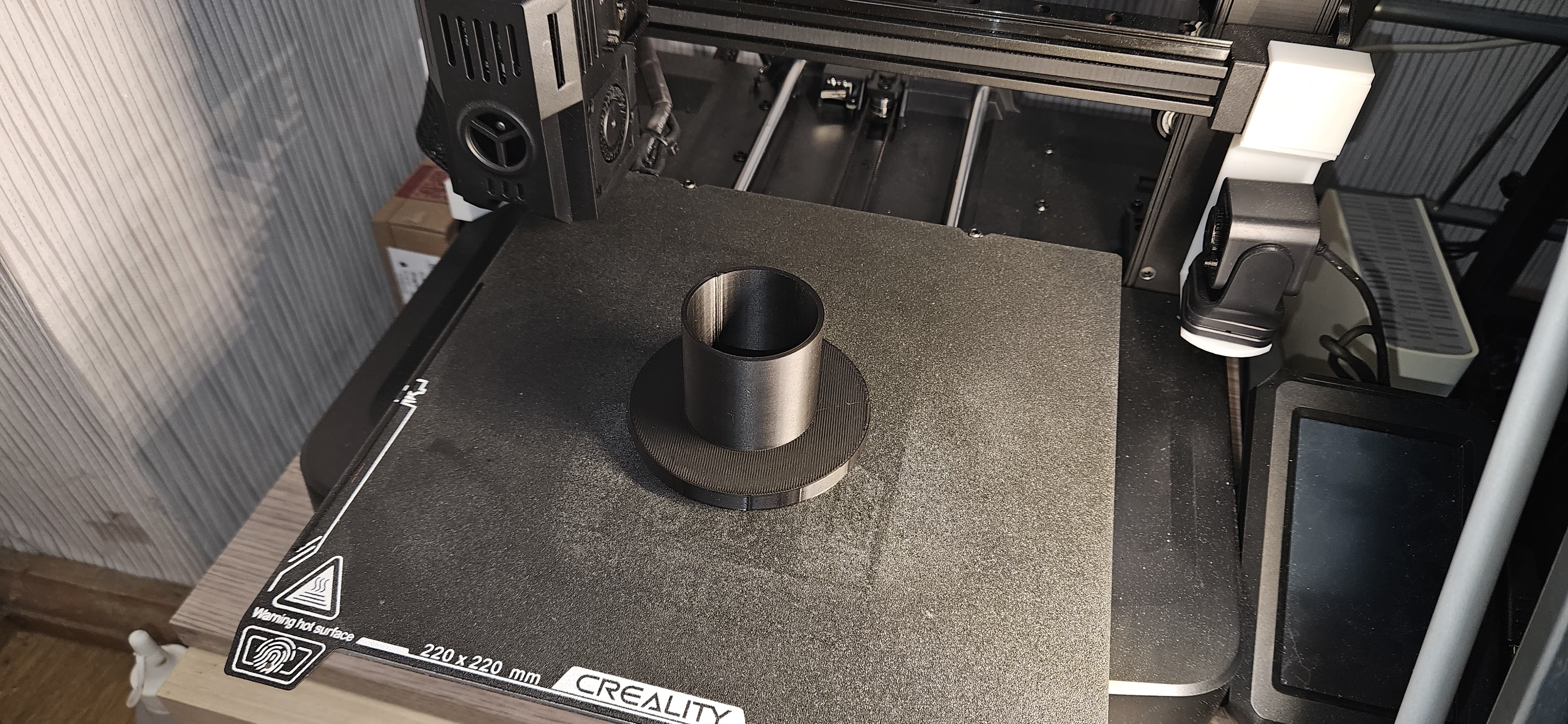 Creality Ender 3 v3 spool distance by Mirek Królikowski | Download free ...